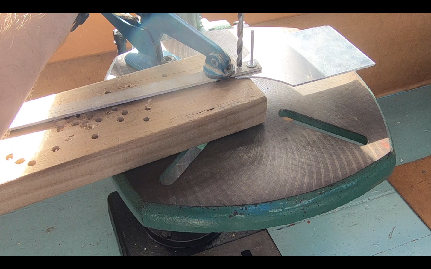 Simple Metal Spatula - Entry Level Project : 14 Steps - Instructables