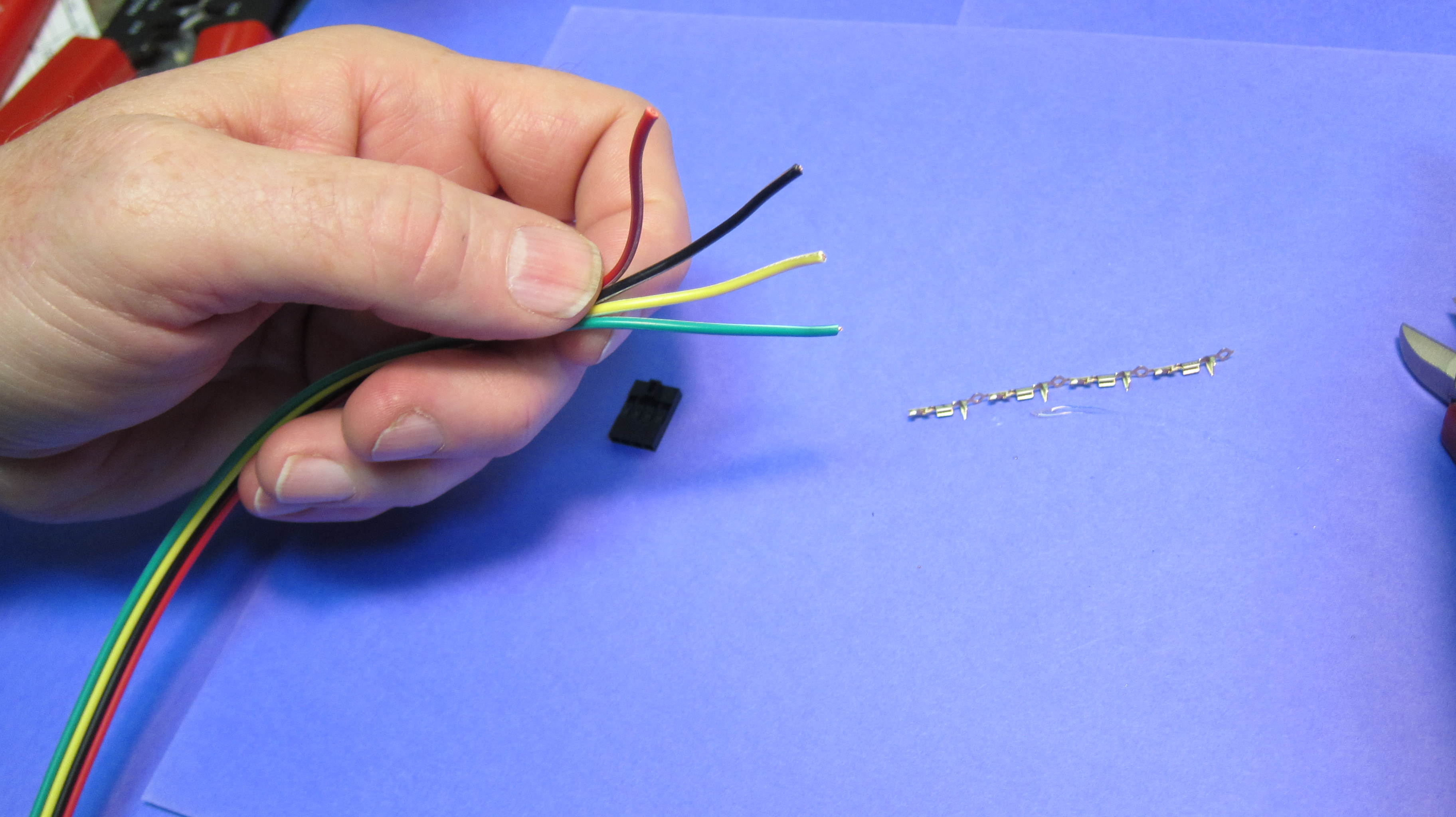 FTC - Encoder Cables for AndyMark NeveRest Motors : 9 Steps - Instructables