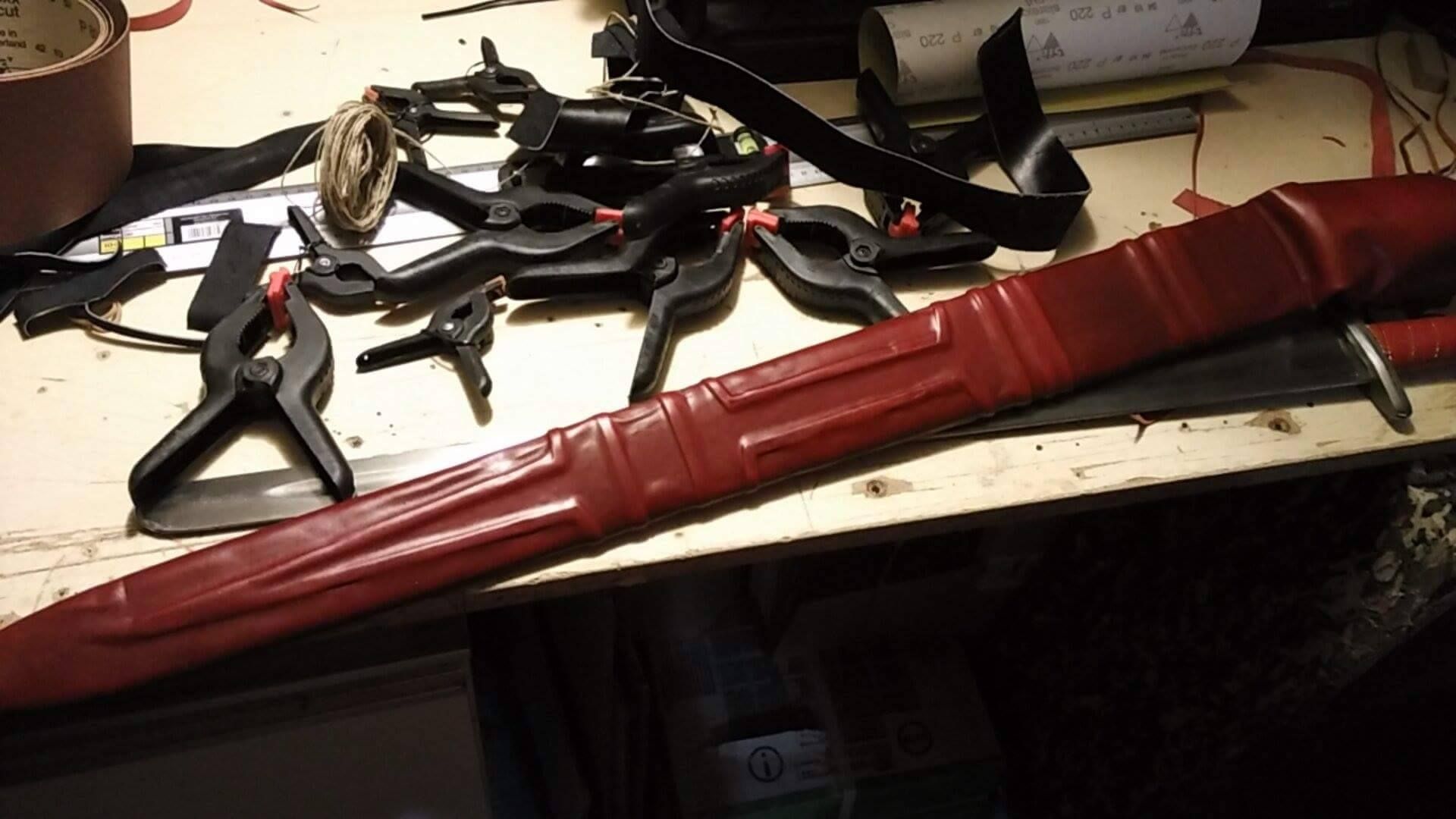 Viking Sword Scabbard - DIY : 12 Steps - Instructables