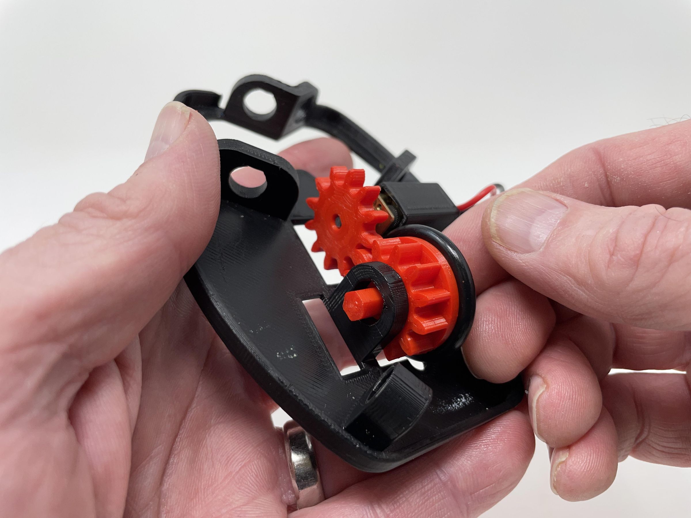 Crayon Car Mechanism. : 5 Steps (with Pictures) - Instructables