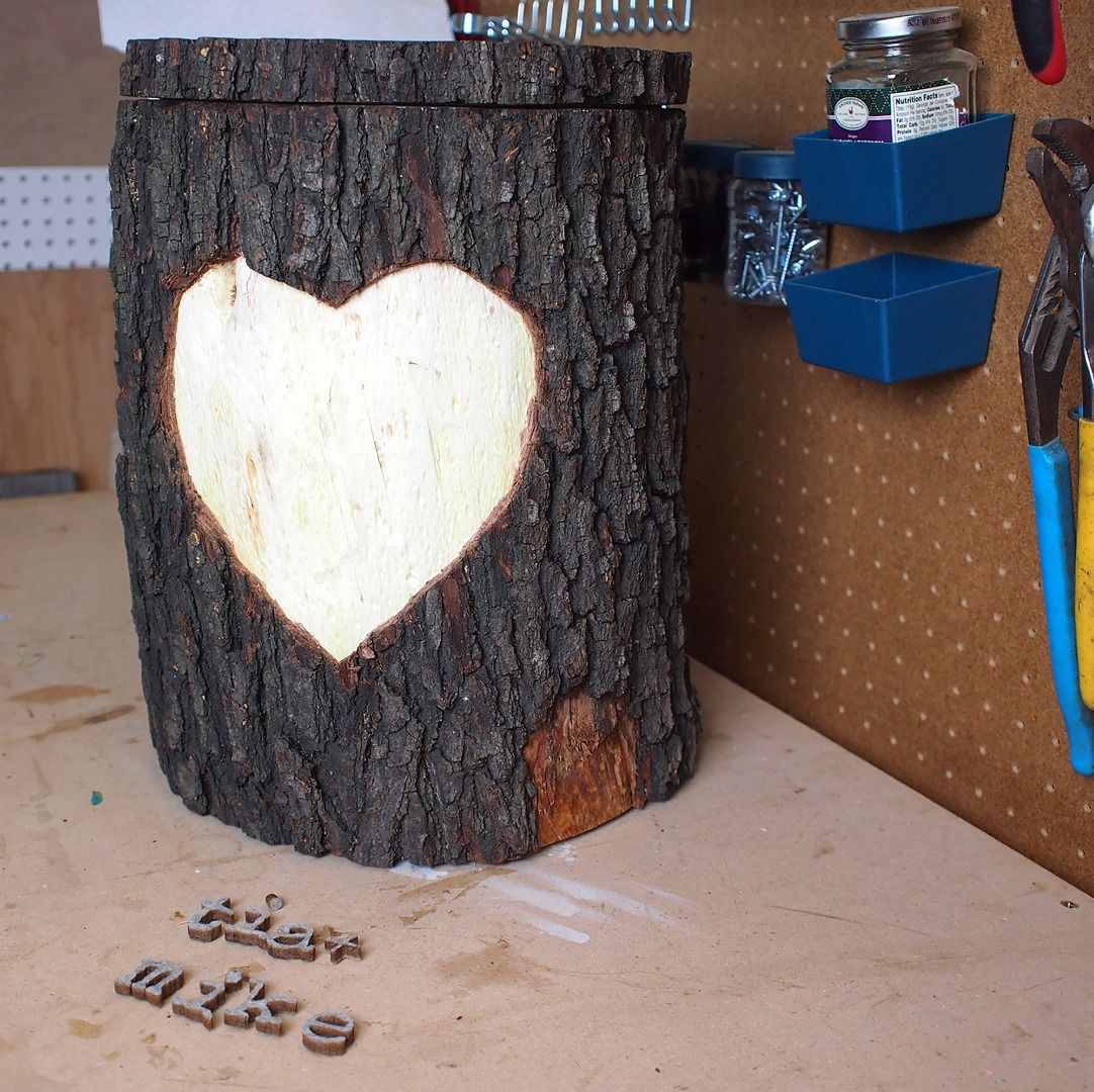 Log Card Box : 36 Steps (with Pictures) - Instructables