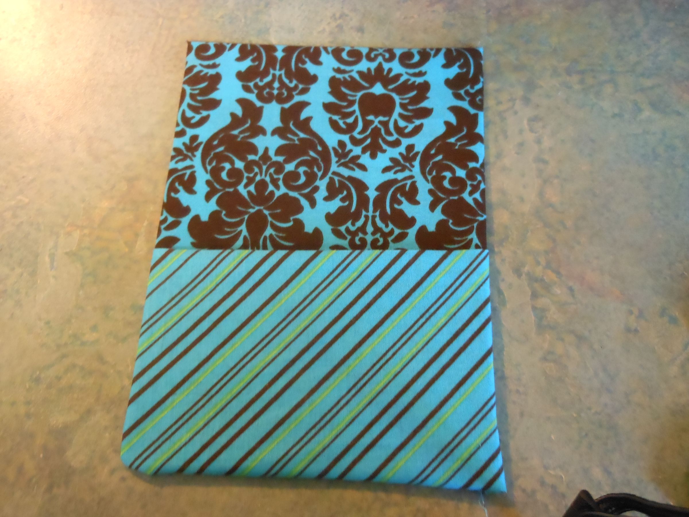 How to Make an Art Kit From a DVD Case : 18 Steps (with Pictures ...