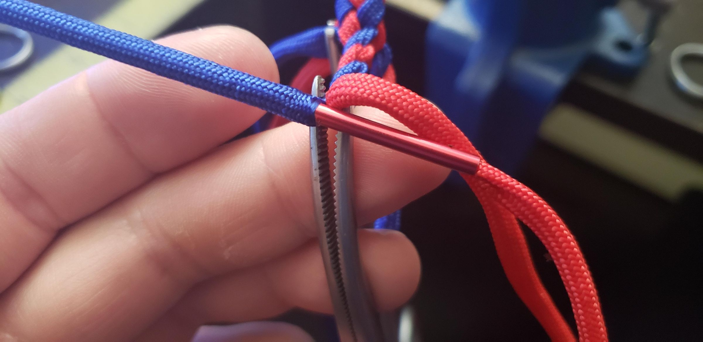 Tygra's Bolo-Whip With Paracord in 16 Plait : 9 Steps (with Pictures ...