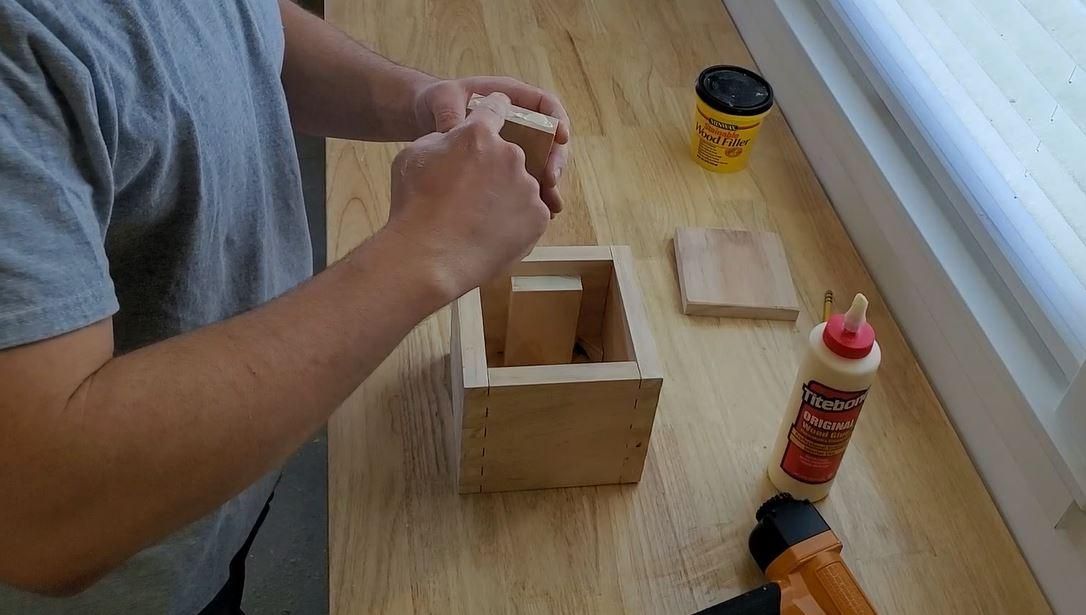 How to Make a Wooden Box Joint Box : 7 Steps (with Pictures ...