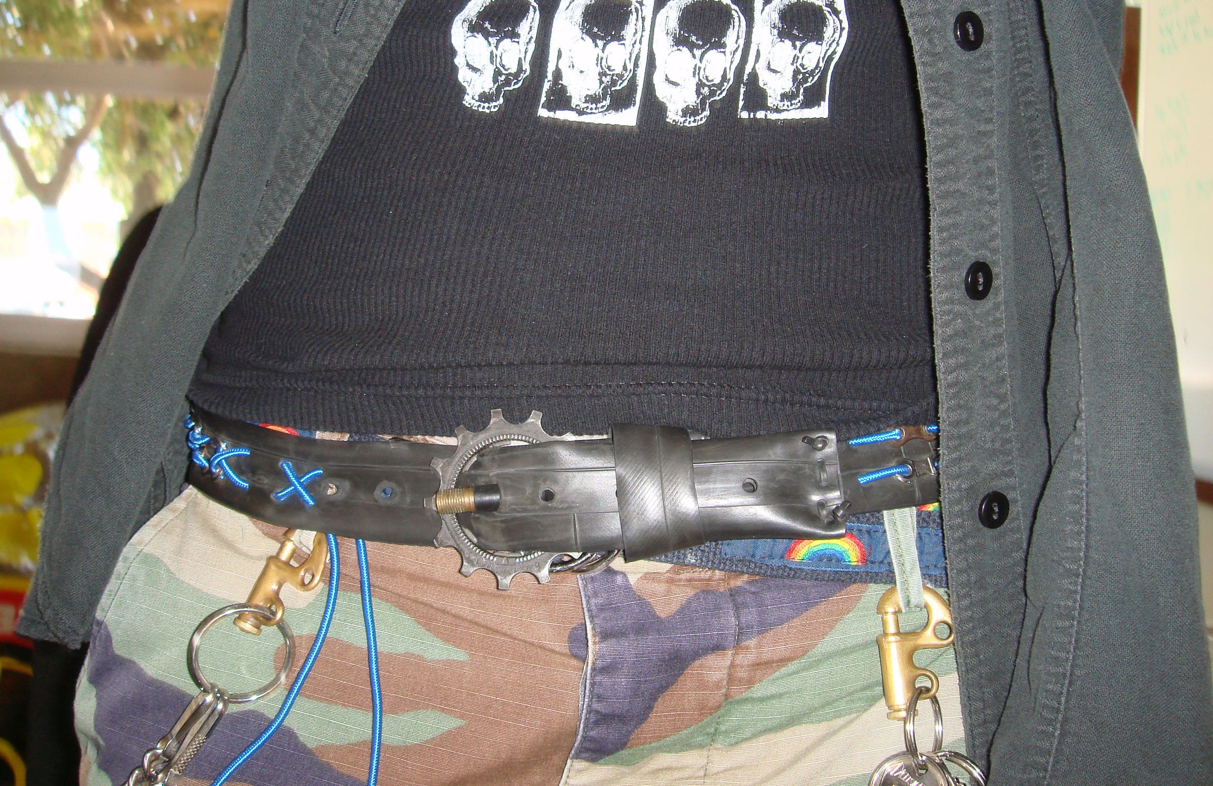 Sprocket & Innertube Belt : 7 Steps (with Pictures) - Instructables