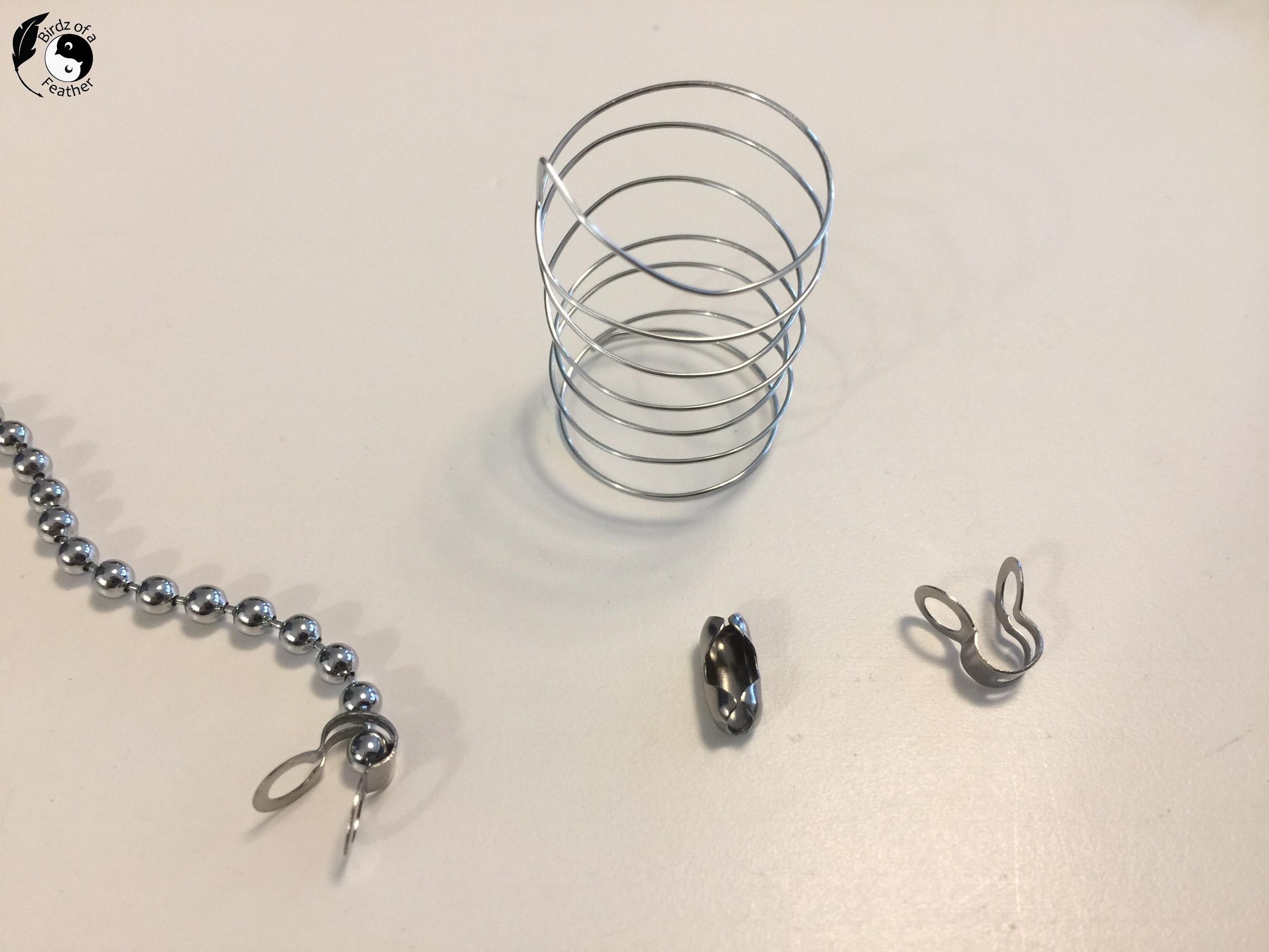 How to Make a Lightbulb Planter From Plastic Packaging! : 9 Steps (with ...