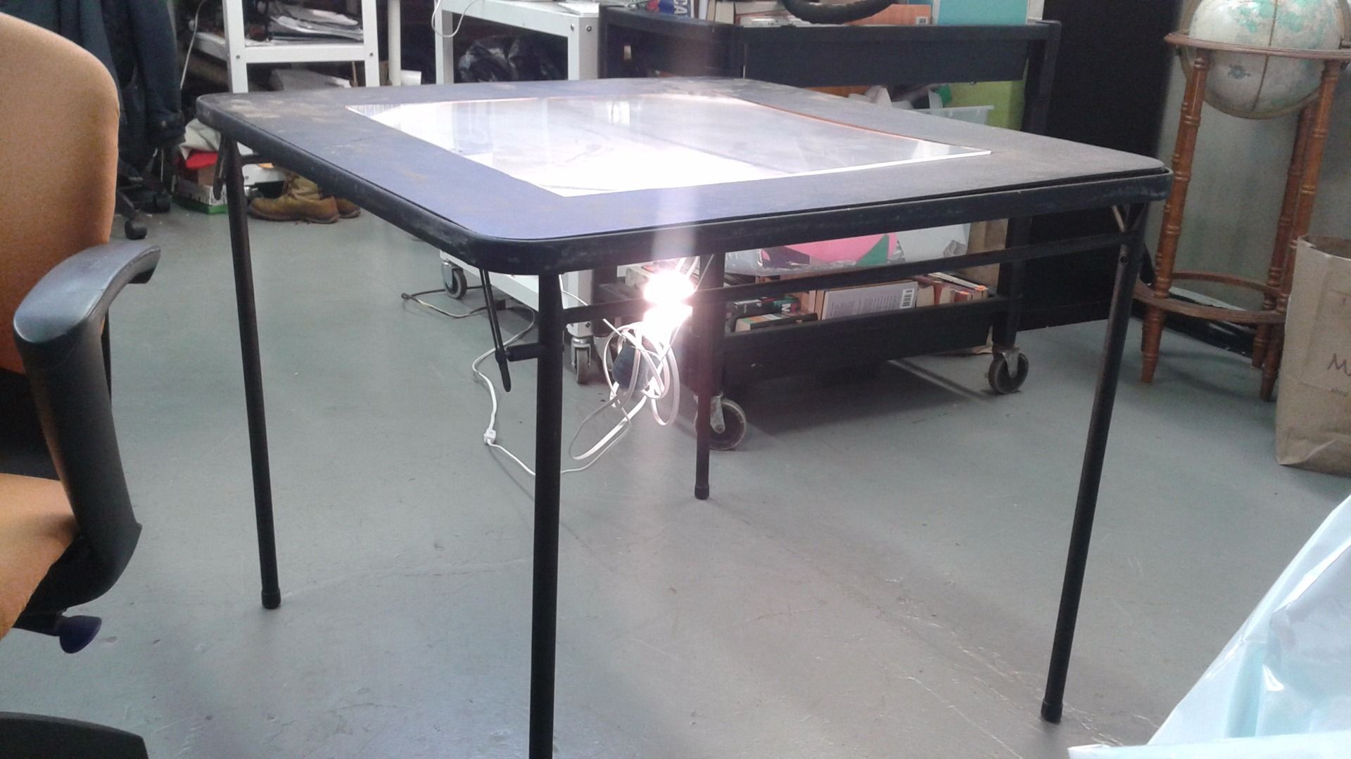Folding Light Table : 7 Steps (with Pictures) - Instructables