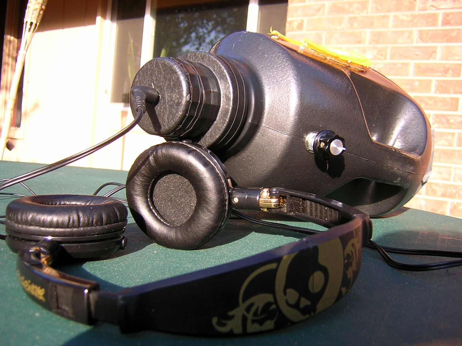 Insect Eavesdropper: Creating a High-Gain Parabolic Microphone : 6 ...