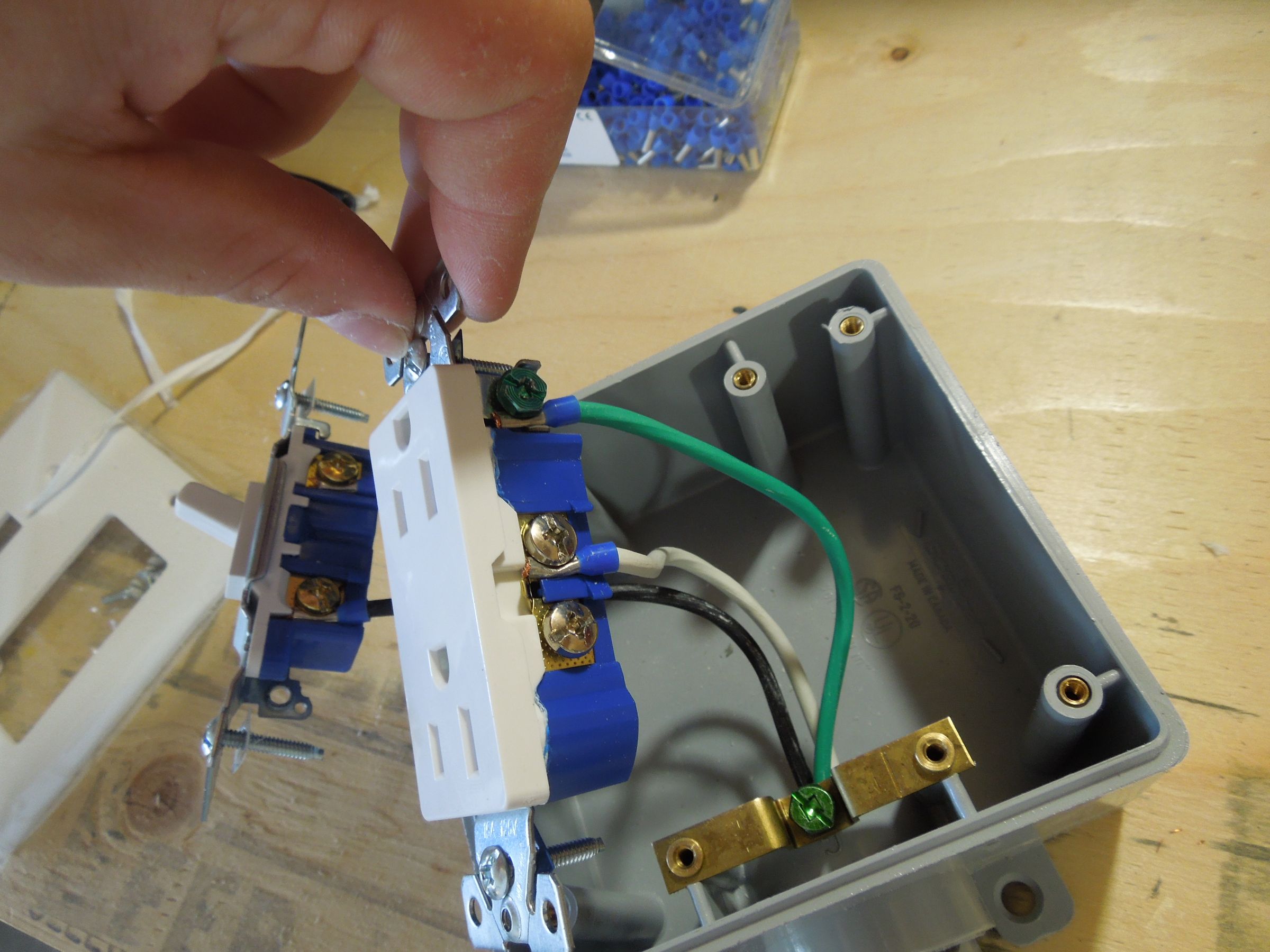 DIY Extension Cord With Built in Switch - Safe, Quick and Simple : 5 ...