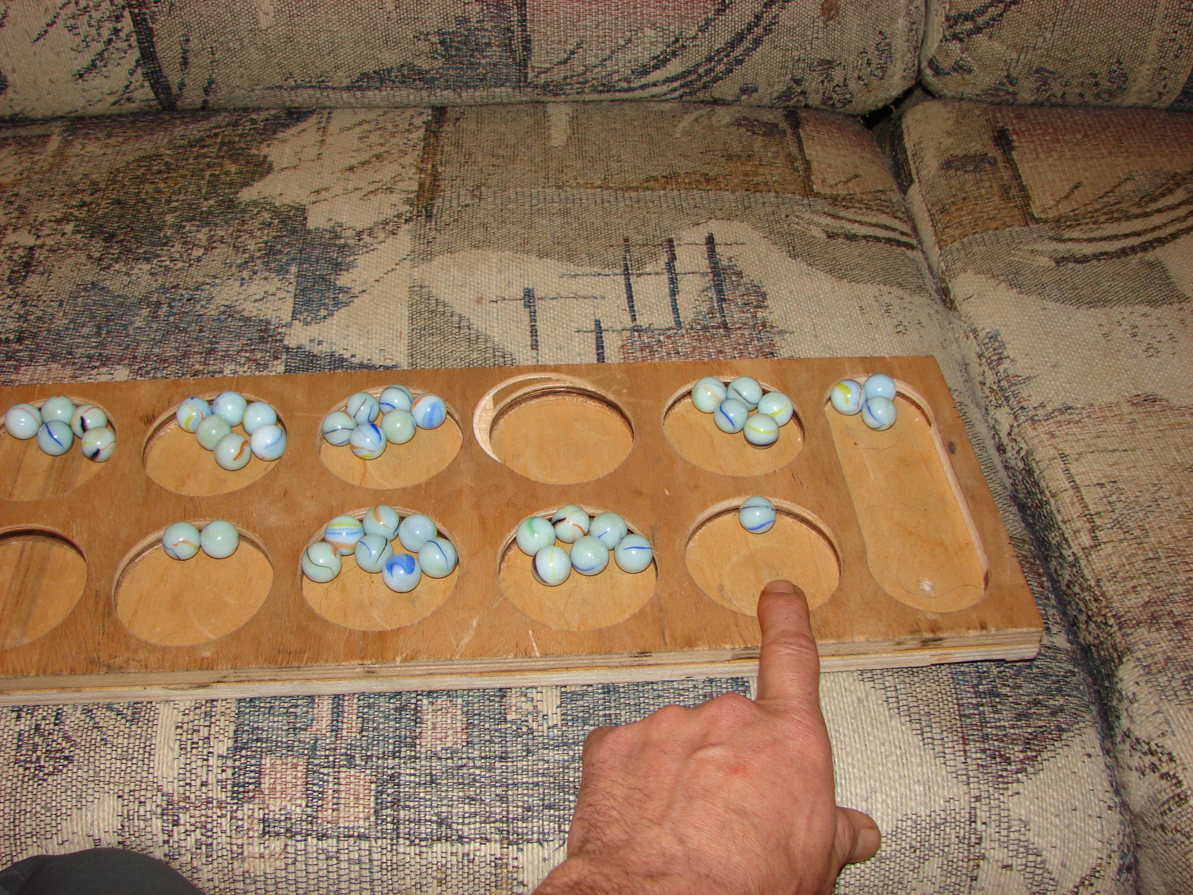 Simple Mancala : 4 Steps - Instructables