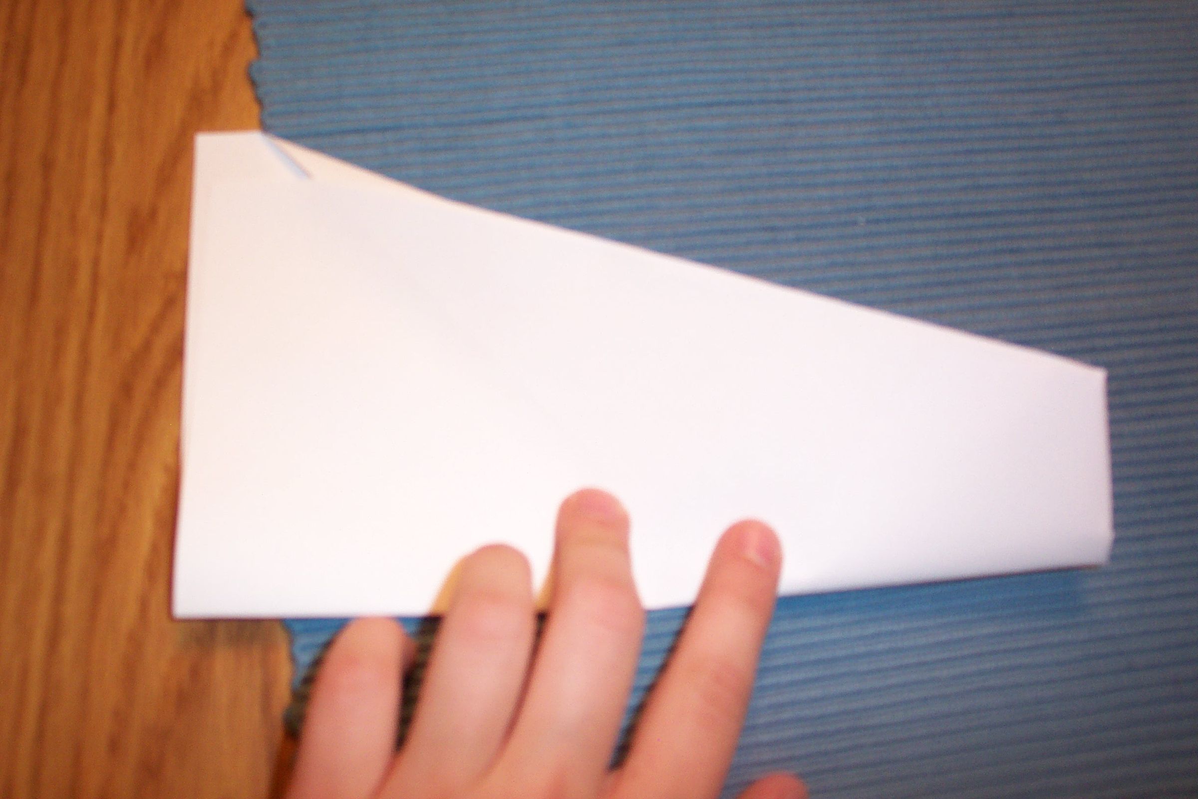 Paper Airplane Tips : 5 Steps - Instructables