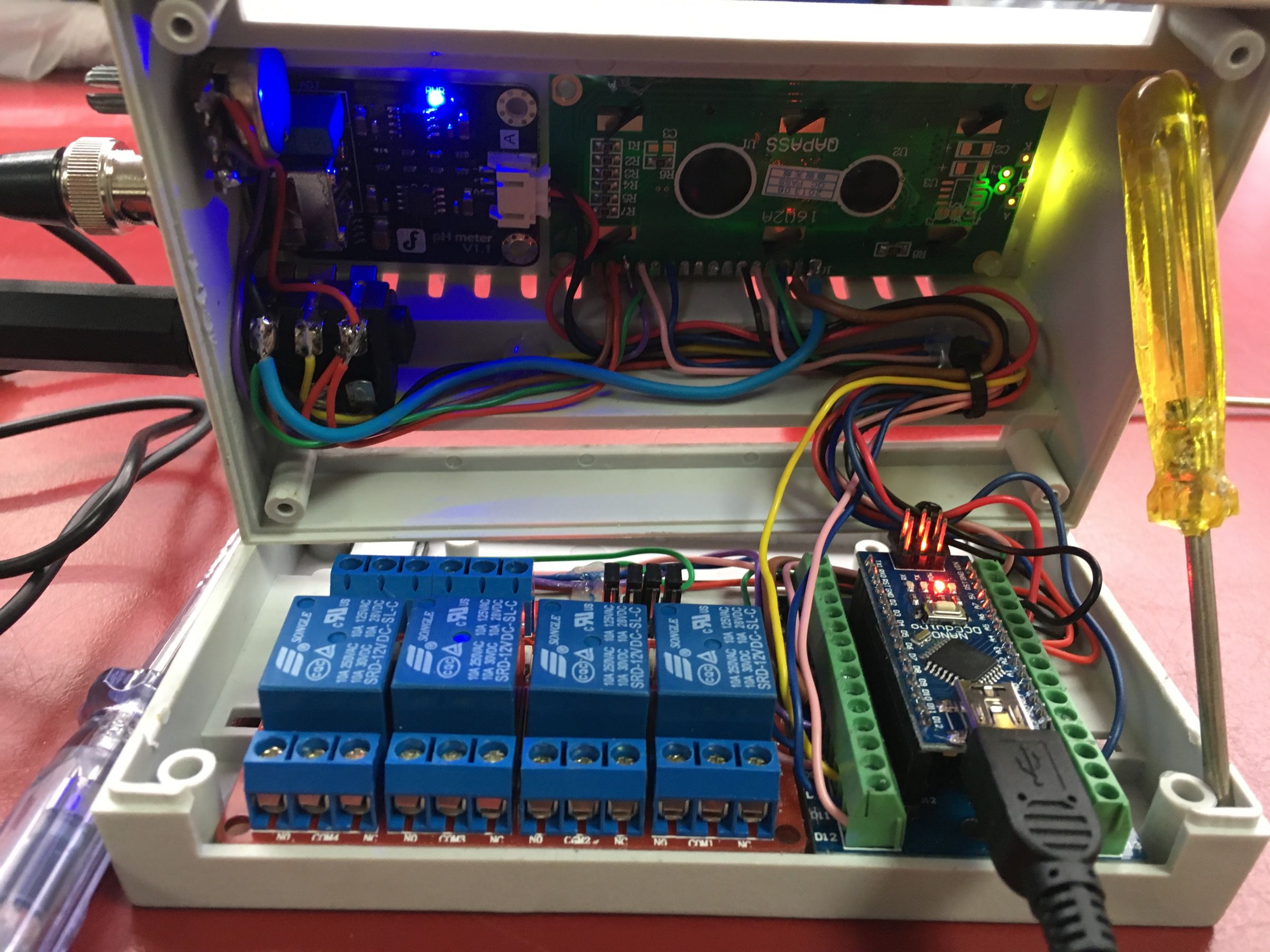 Aquariumatic V1: Arduino Powered Multi-Aquarium Monitor : 10 Steps ...