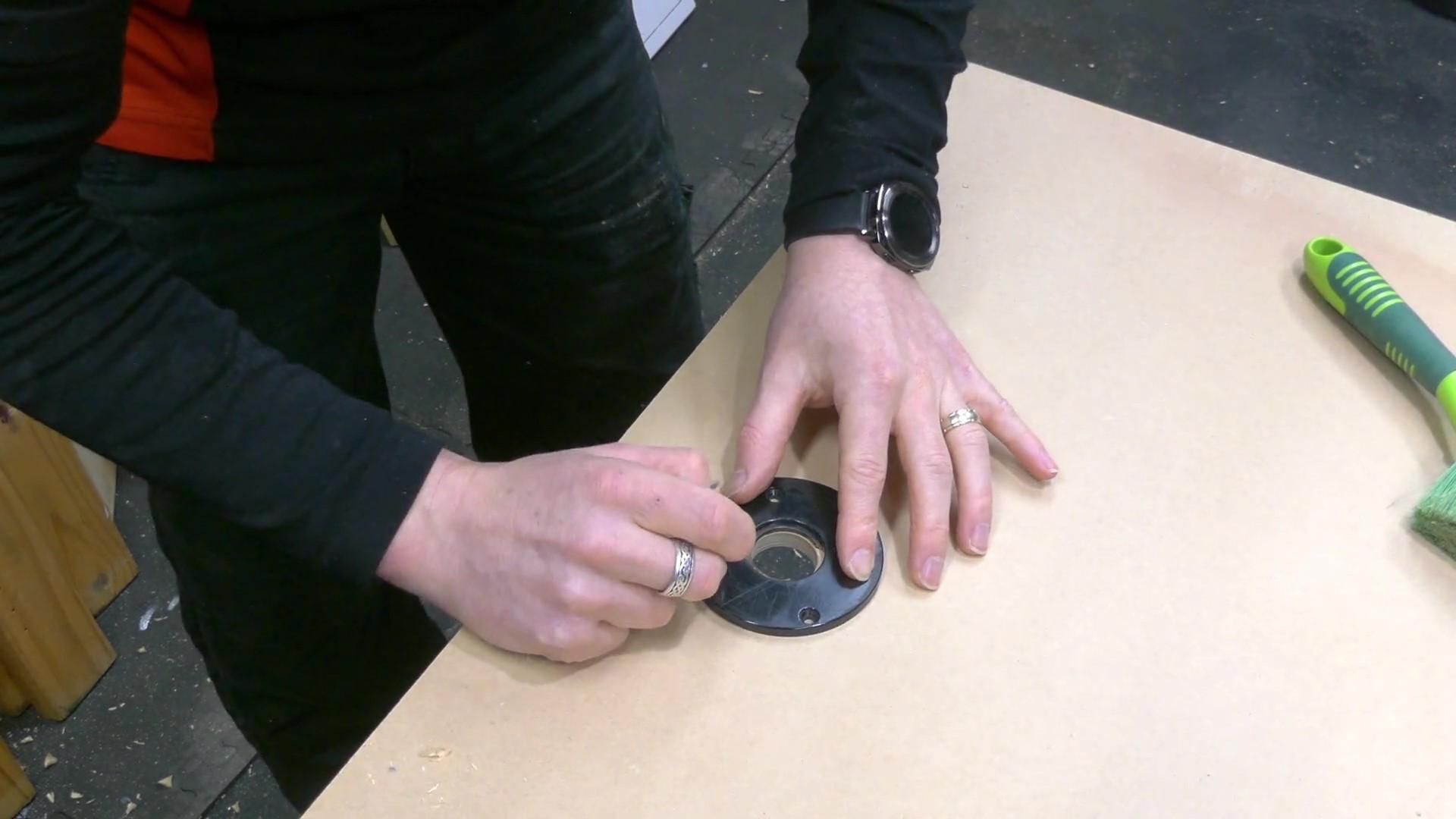 5 Simple and Essential Power Tool Woodworking Jigs : 6 Steps (with ...