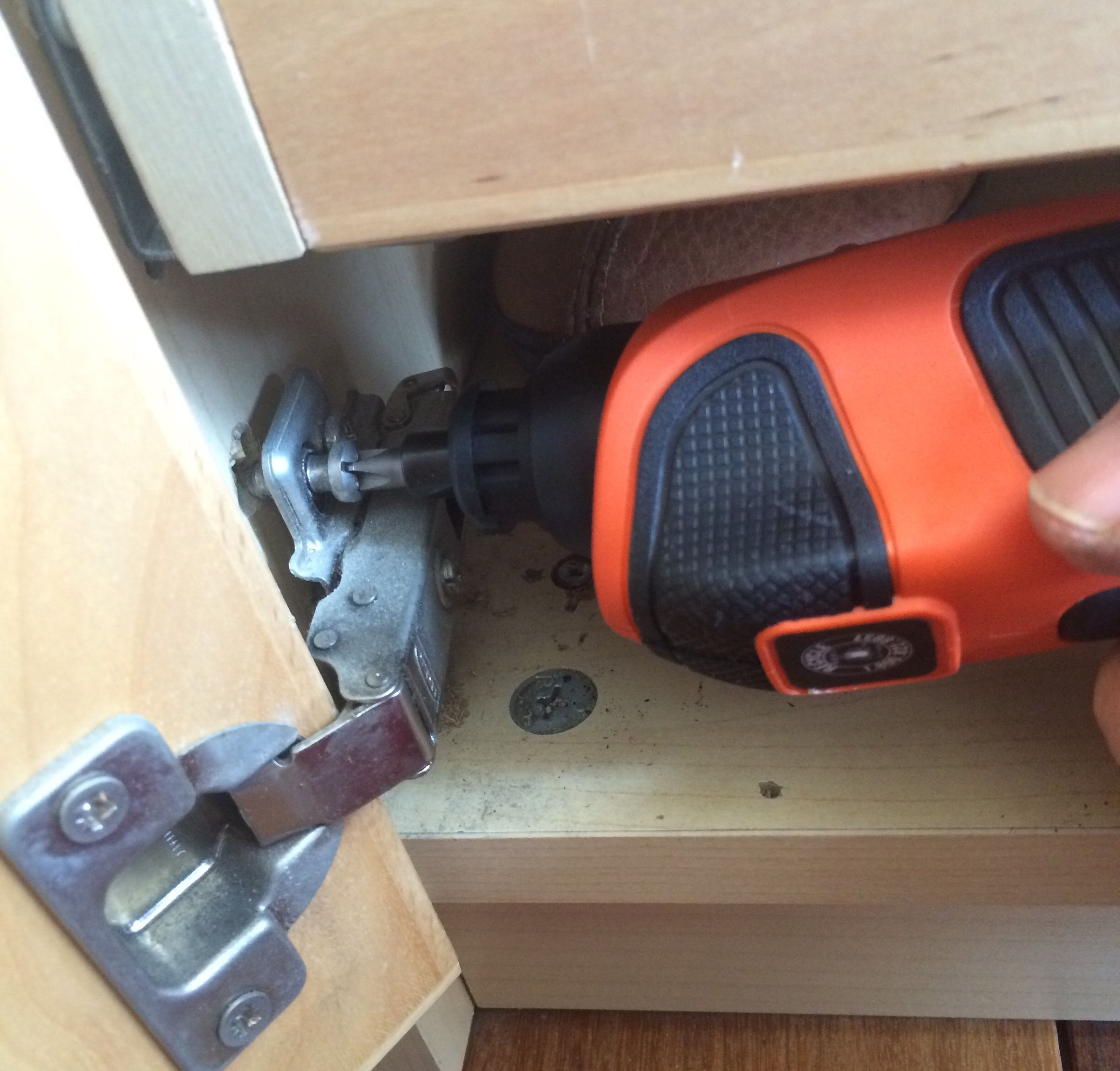 How to Fix Pulled Out Screws : 3 Steps (with Pictures) - Instructables