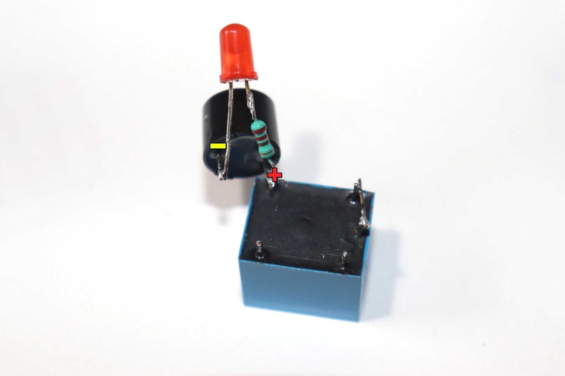 How to Make Wire Tripper Security Alarm Circuit : 9 Steps - Instructables