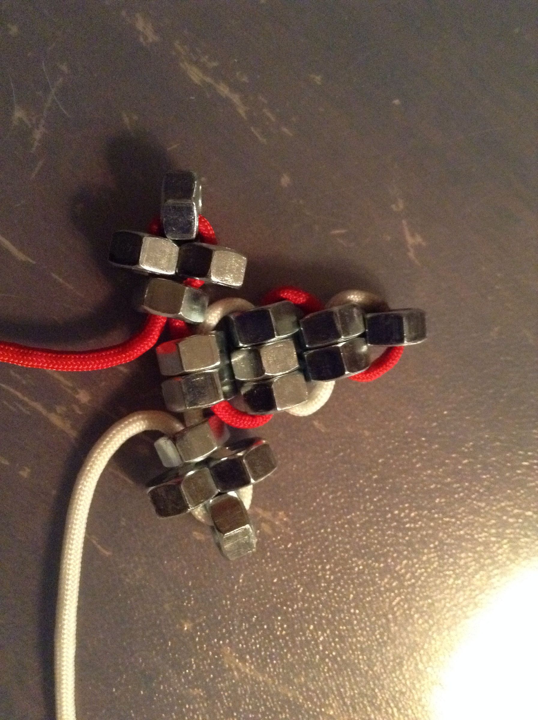 Paracord Gecko/ Lizard : 10 Steps (with Pictures) - Instructables