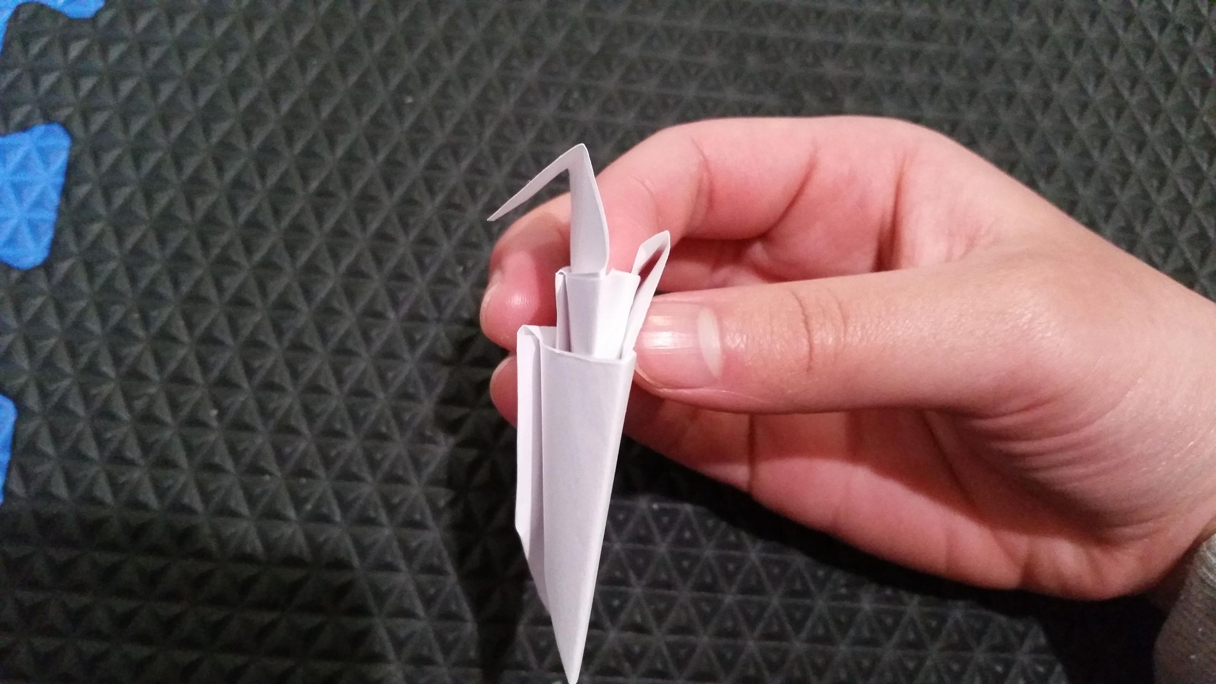 How to Make a Paper Worm Slinky : 5 Steps - Instructables