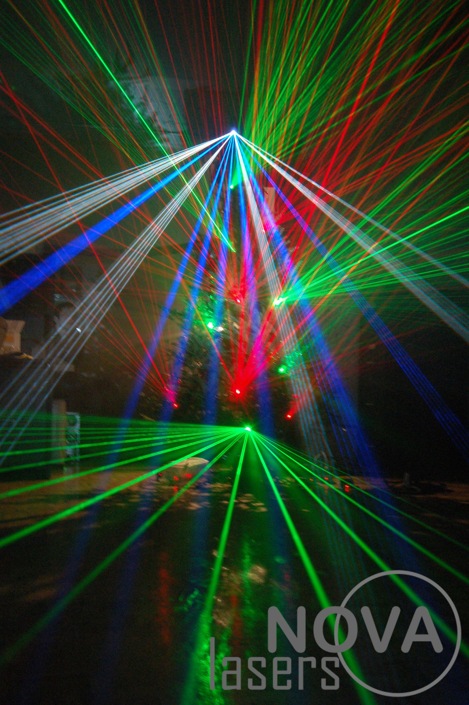 Laser Christmas Tree : 6 Steps (with Pictures) - Instructables
