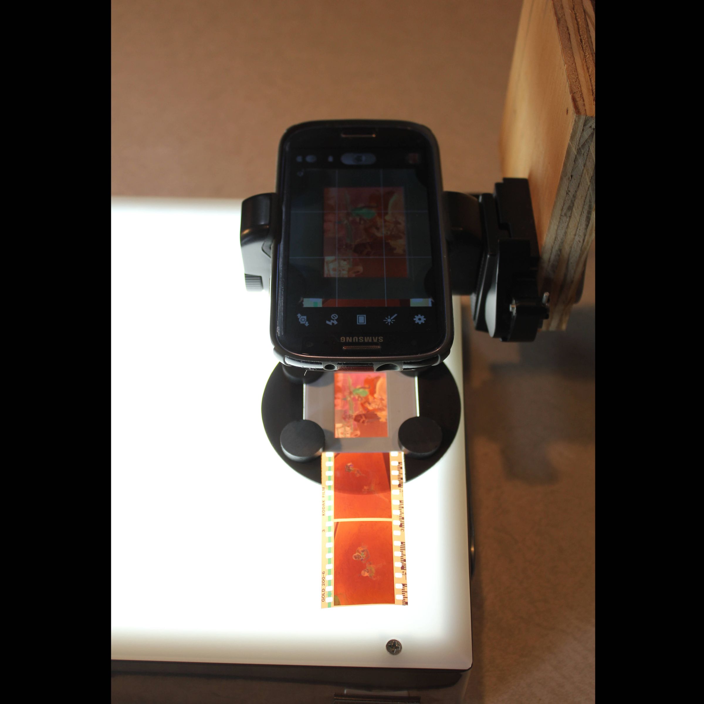 How to Convert Film Negatives With a Digital Camera/Smartphone : 6 ...