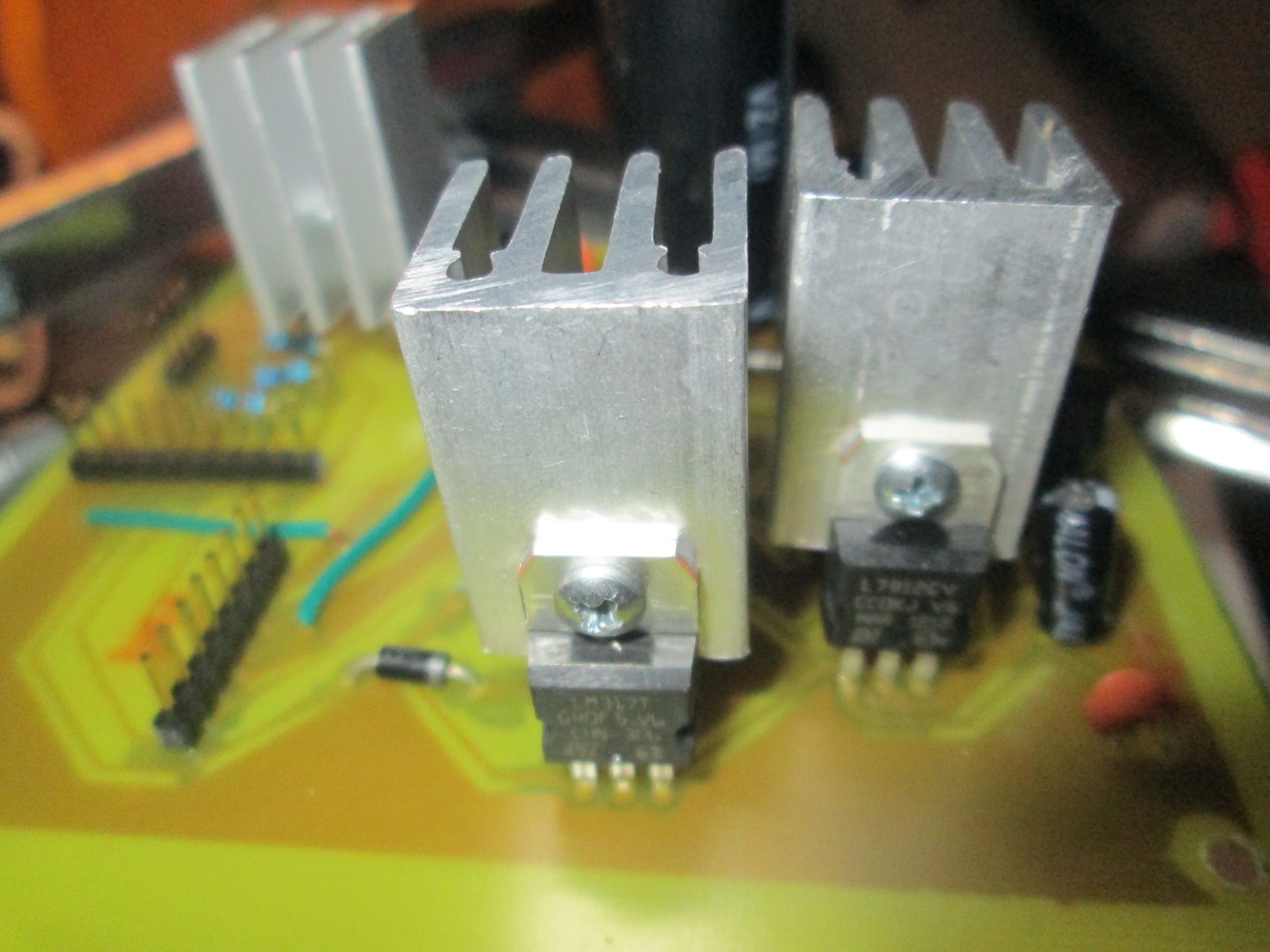 Powered Breadboard Workstation : 6 Steps (with Pictures) - Instructables