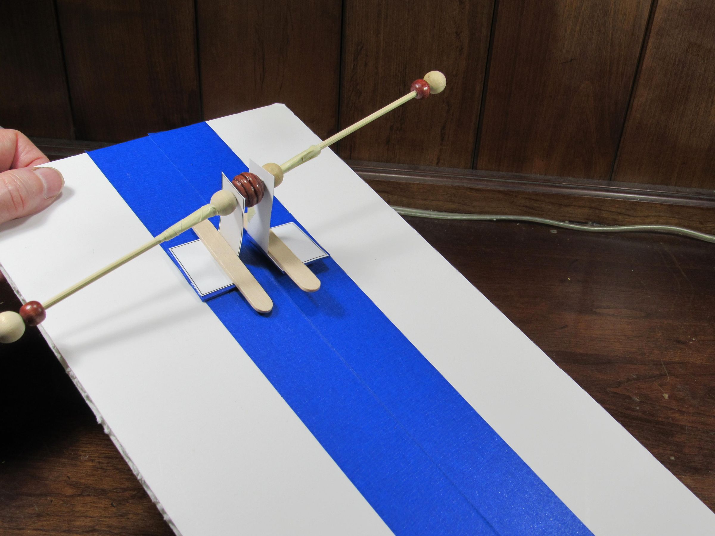 Gravity-Powered Robot Walker : 4 Steps (with Pictures) - Instructables