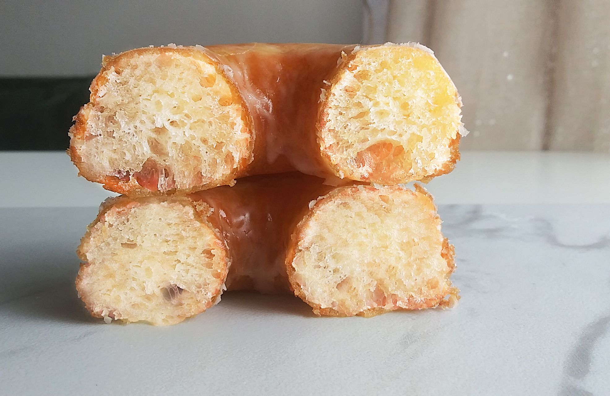 Copycat Krispy Kreme Original Glazed Donuts : 23 Steps (with Pictures ...