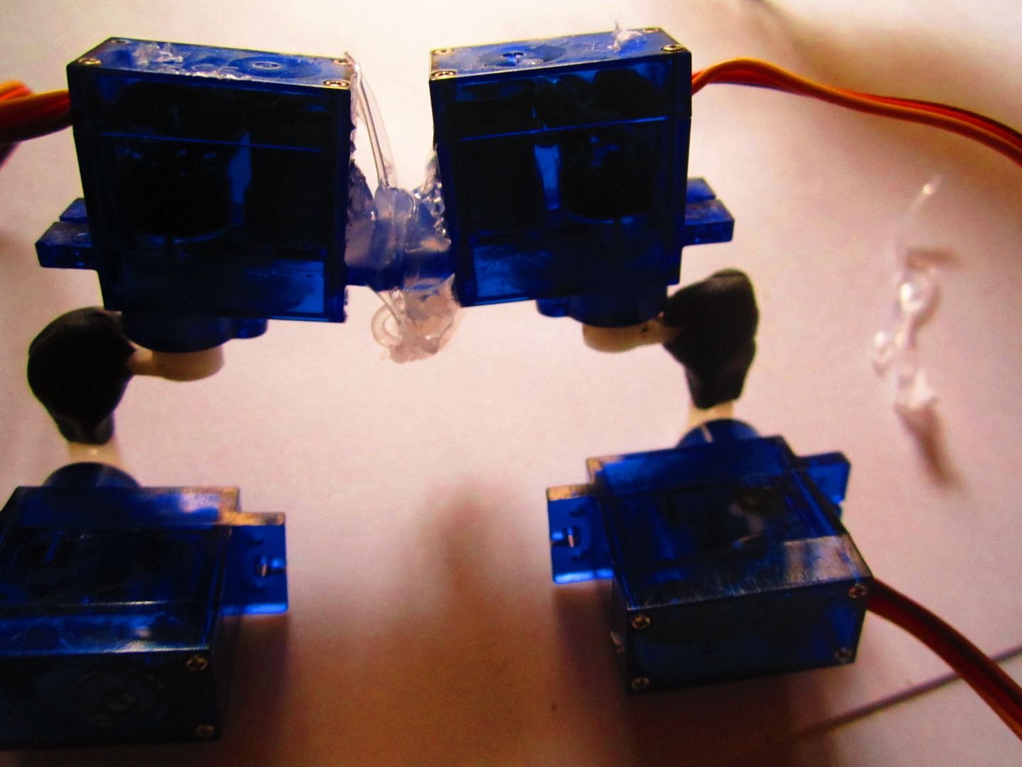 Make a Simple Bipedal Humanoid Robot (Servo Walking Robot) : 7 Steps ...