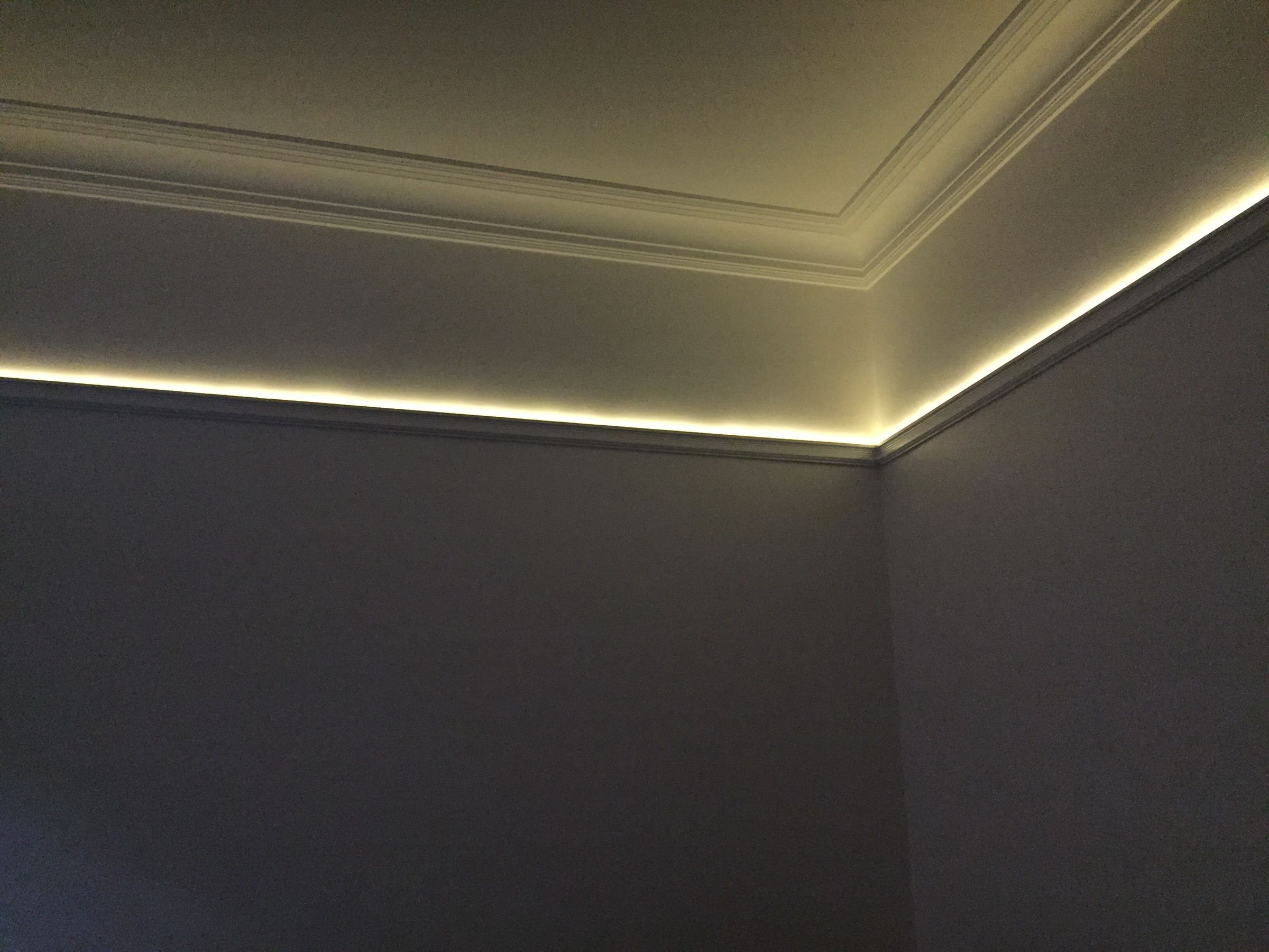 LED Strip Control With Dimmer and Audio Pulsing Circuits : 10 Steps ...