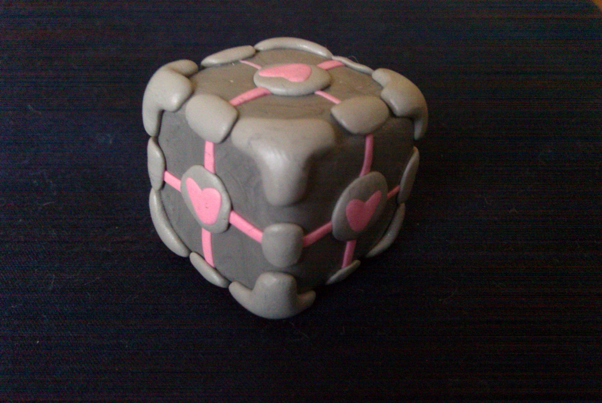 Portable Weighted Companion Cube : 12 Steps (with Pictures) - Instructables