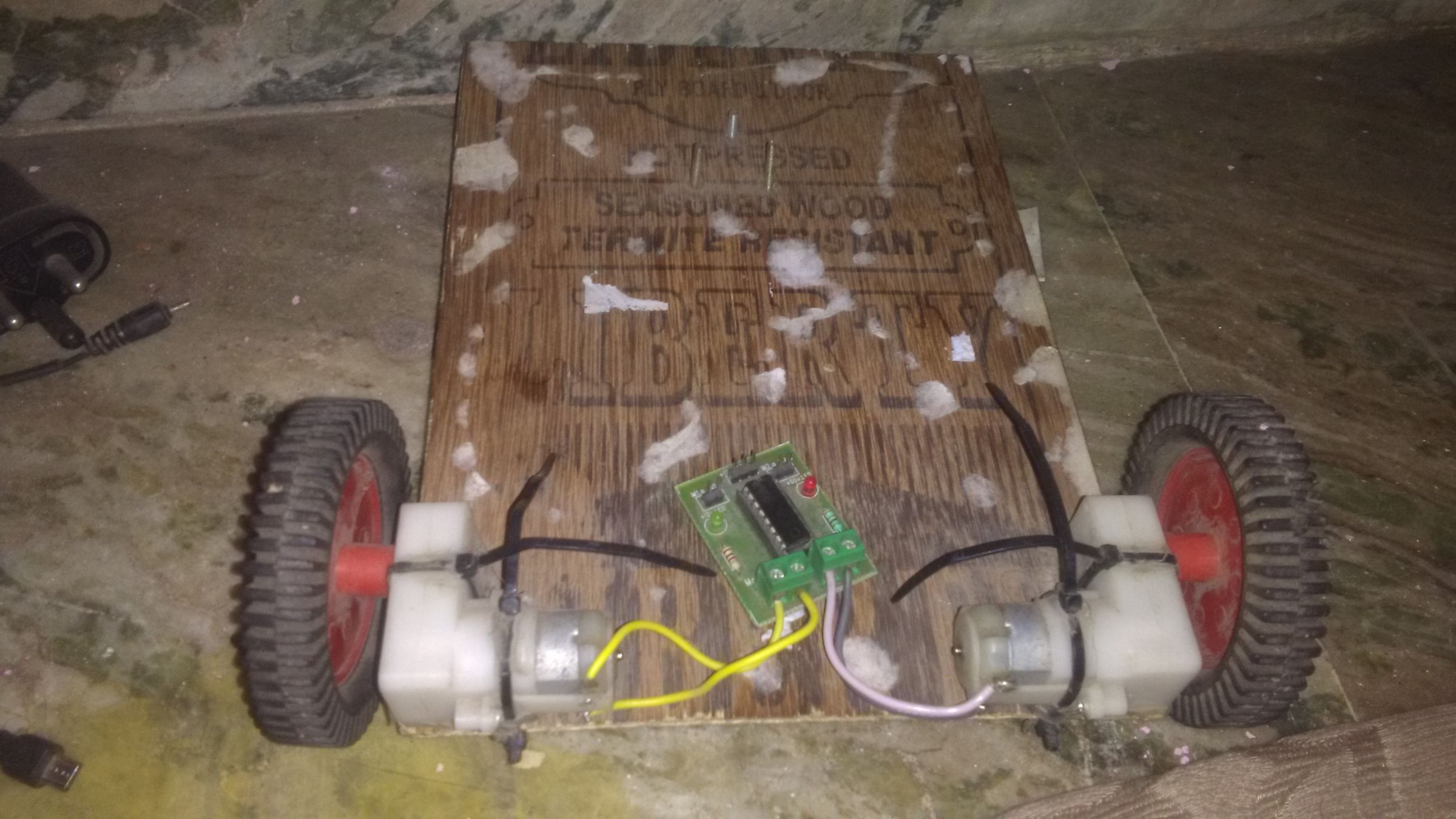 BLUETOOTH-ARDUINO CONTROLLED CAR : 4 Steps - Instructables