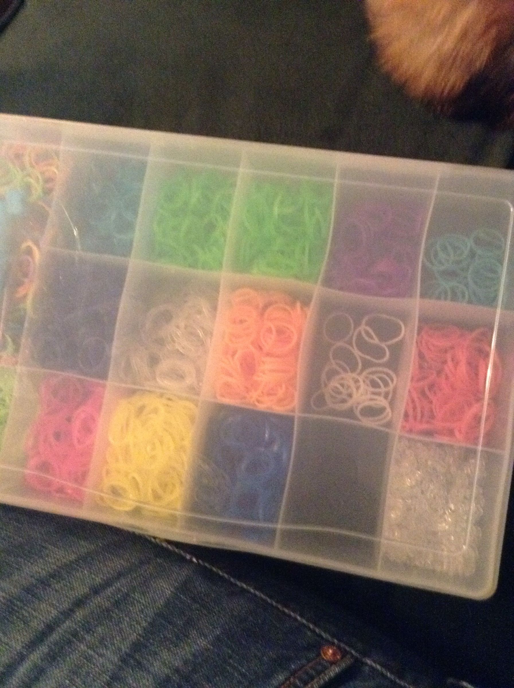 Inverted Fishtail Rainbow Loom : 4 Steps - Instructables