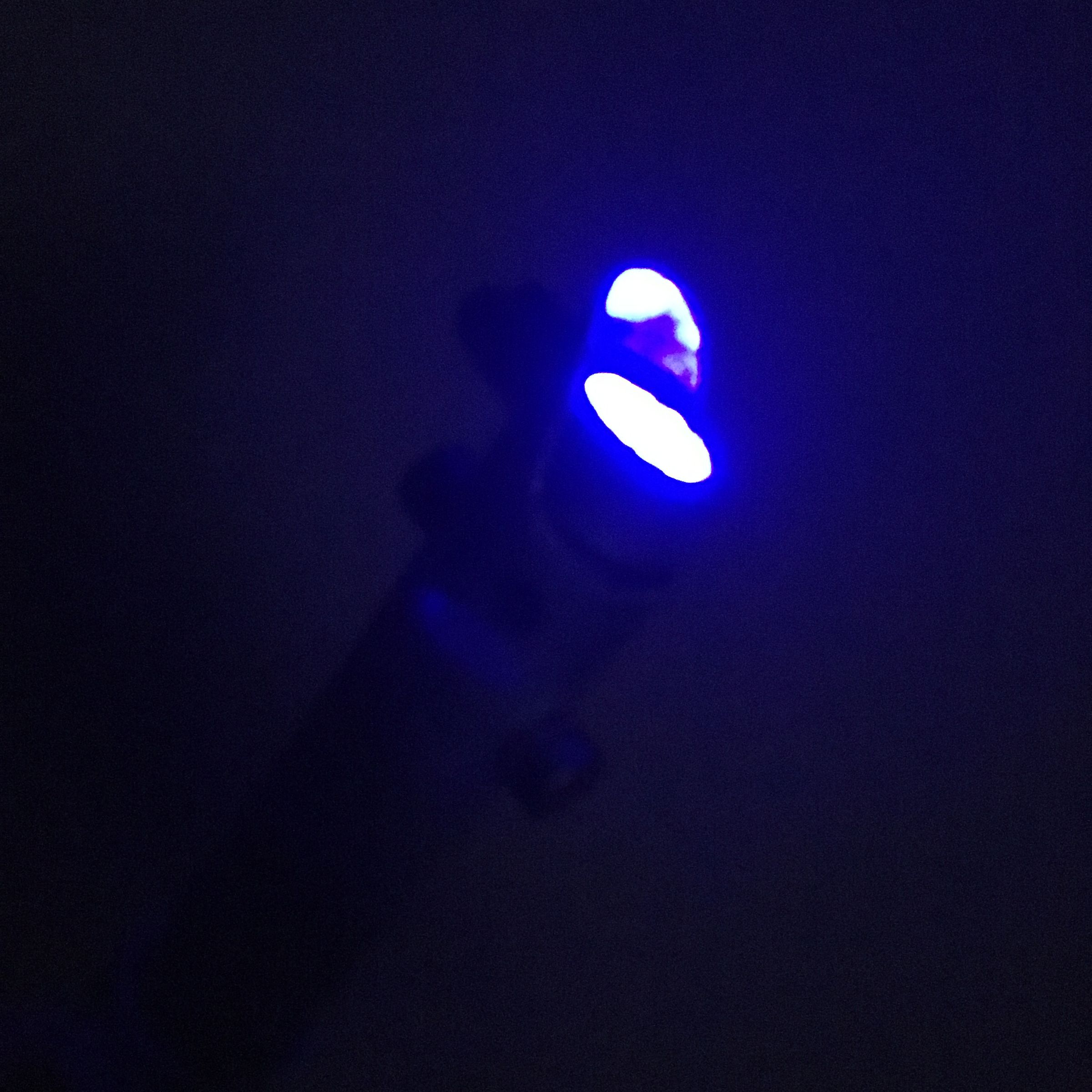 DIY Skywalker Lightsaber Tutorial : 6 Steps - Instructables