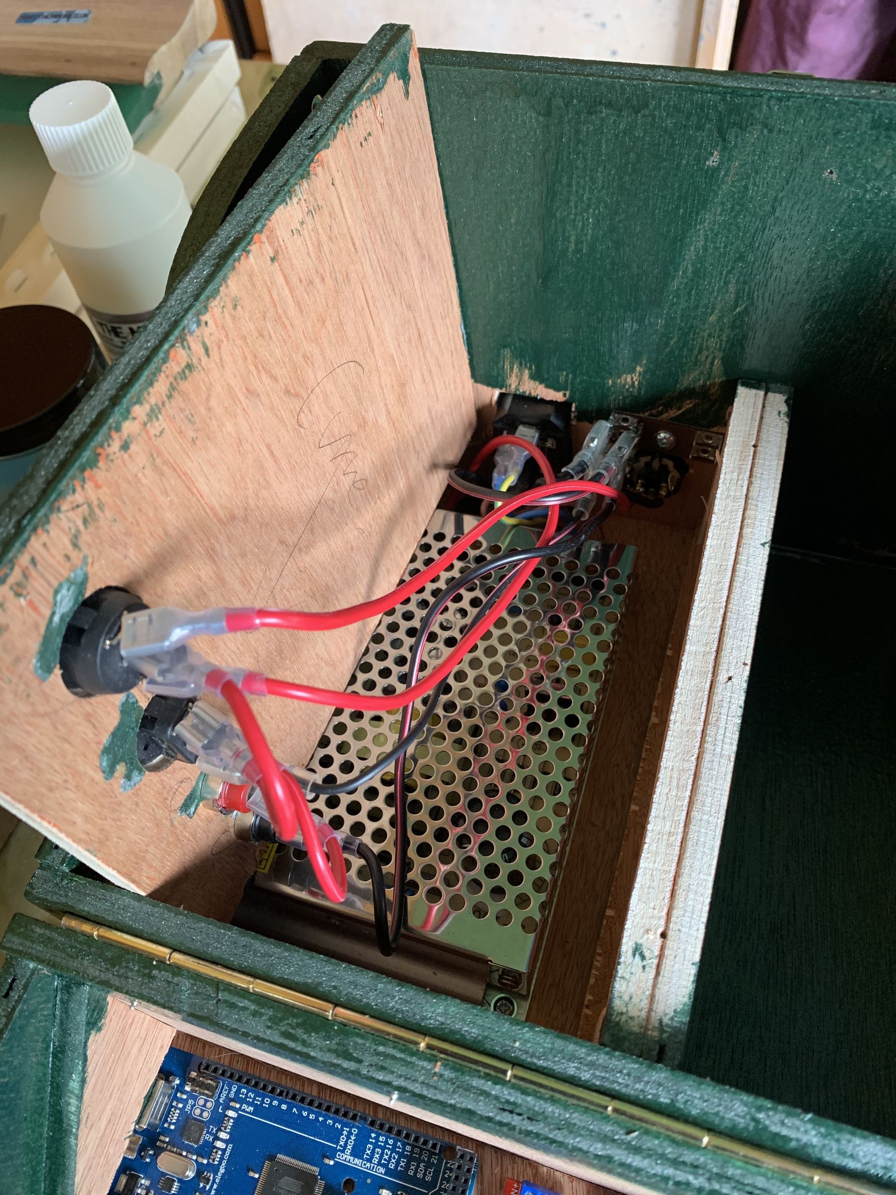 Portable Arduino Workbench Part 2 : 7 Steps - Instructables