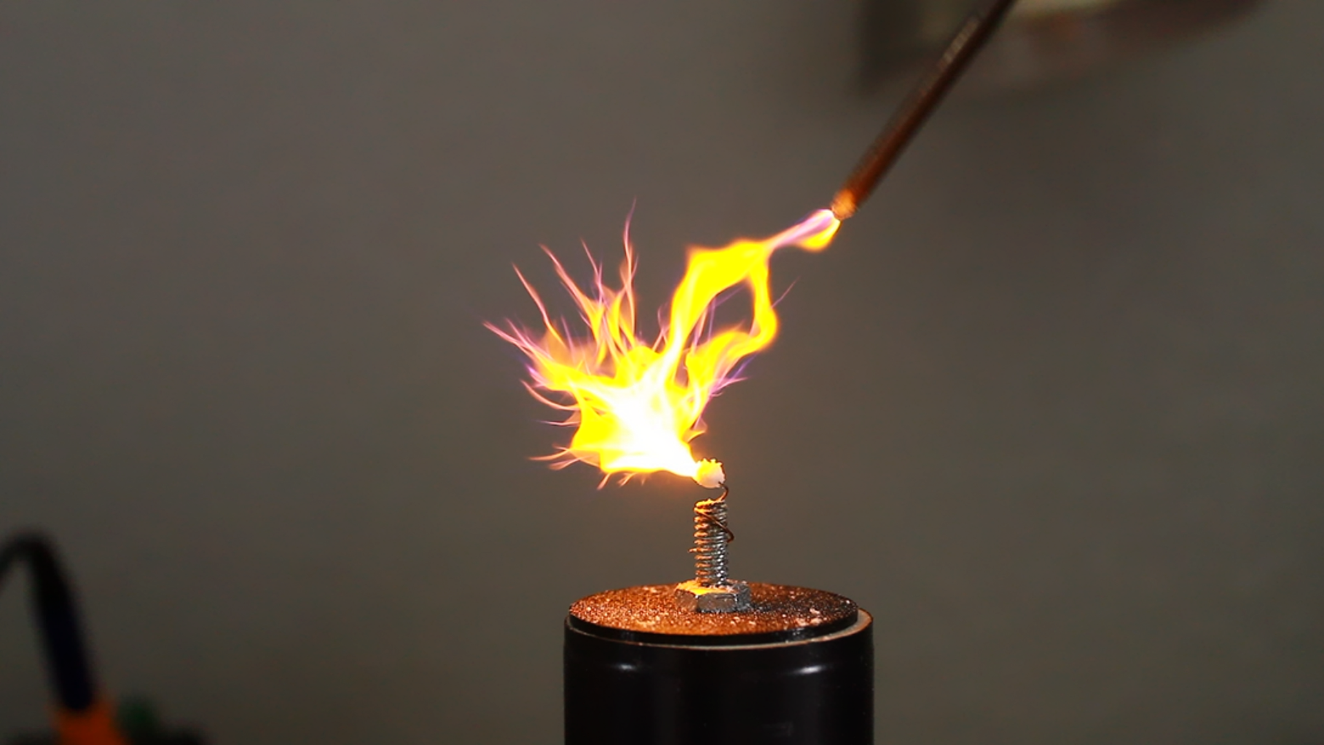 Making the Ultimate Class-E Musical Tesla Coil (Single-FET SSTC) | a ...