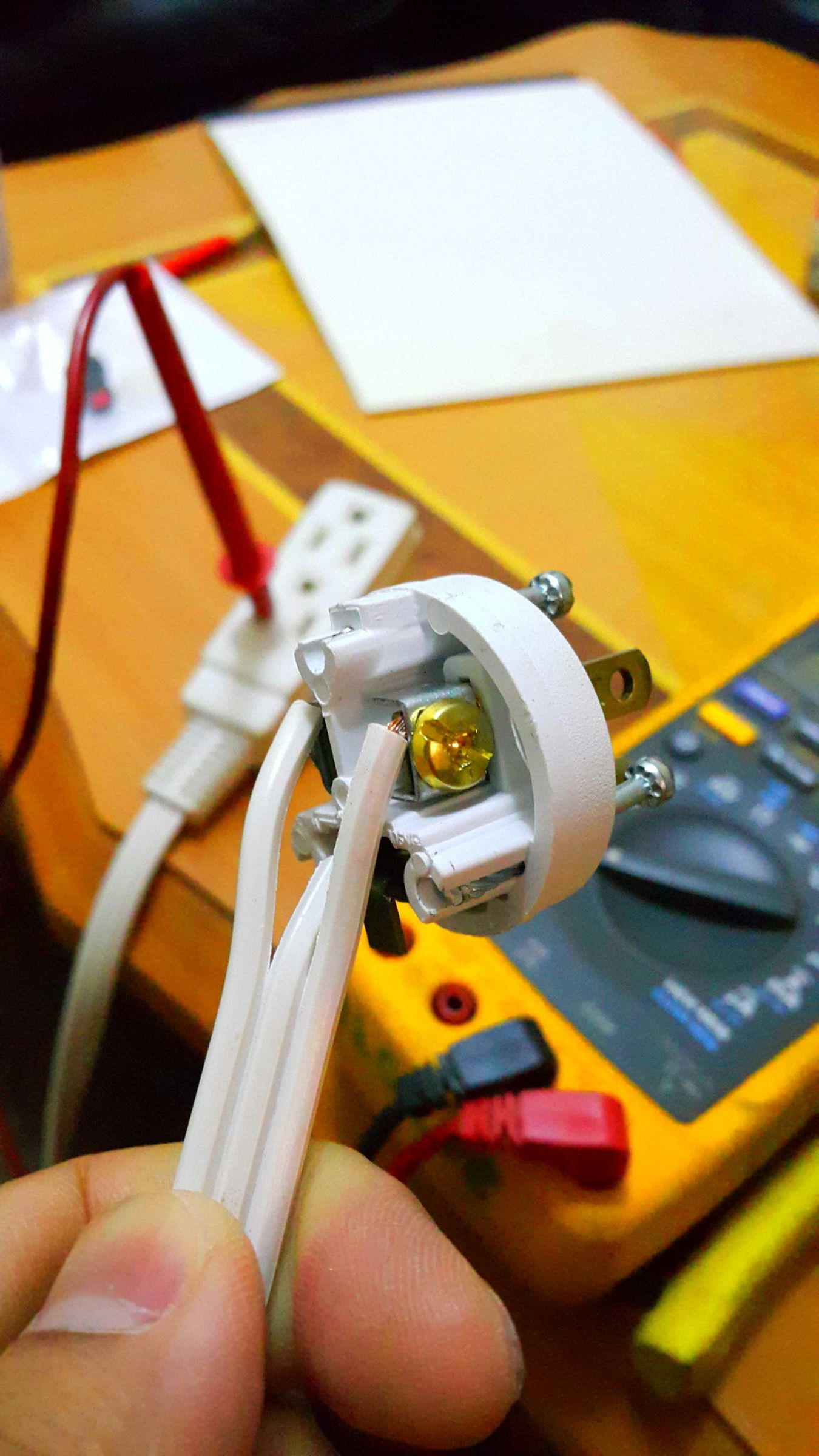 Repairing an Electrical Extension Chord. : 5 Steps - Instructables