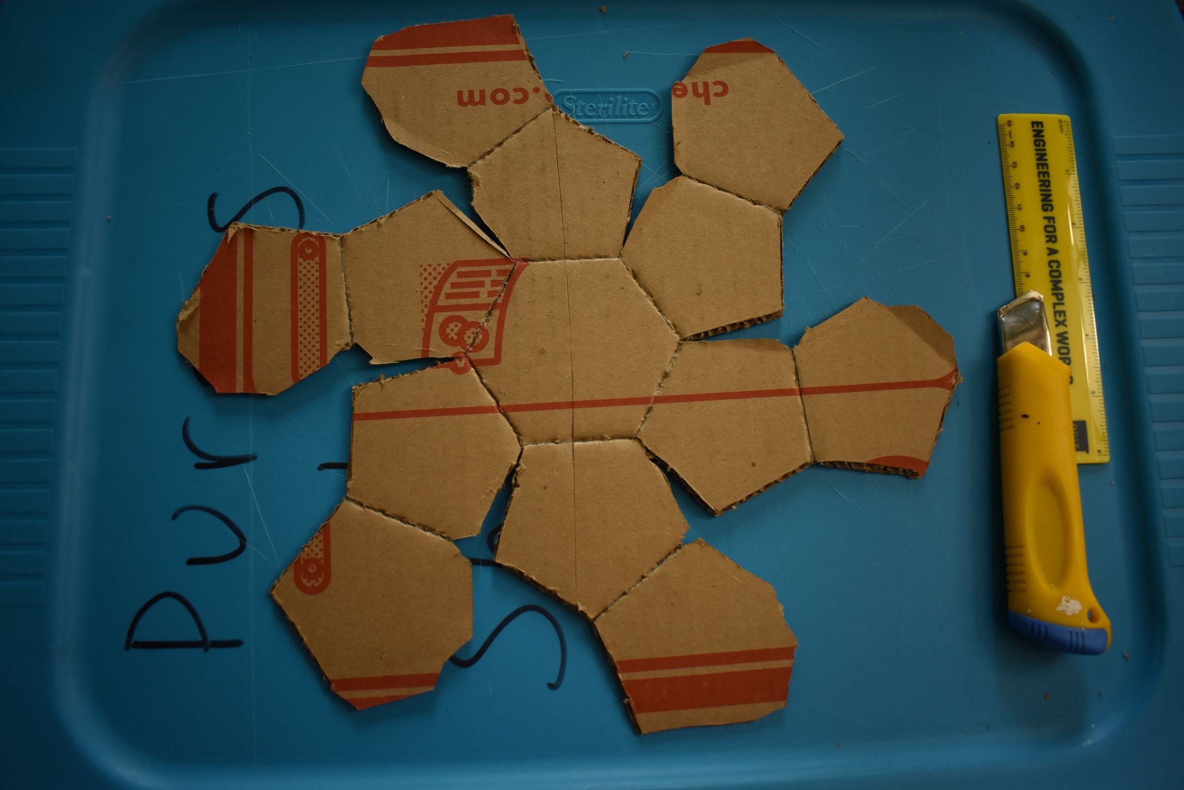 Modern Geometric [Cardboard] Planter : 8 Steps (with Pictures ...