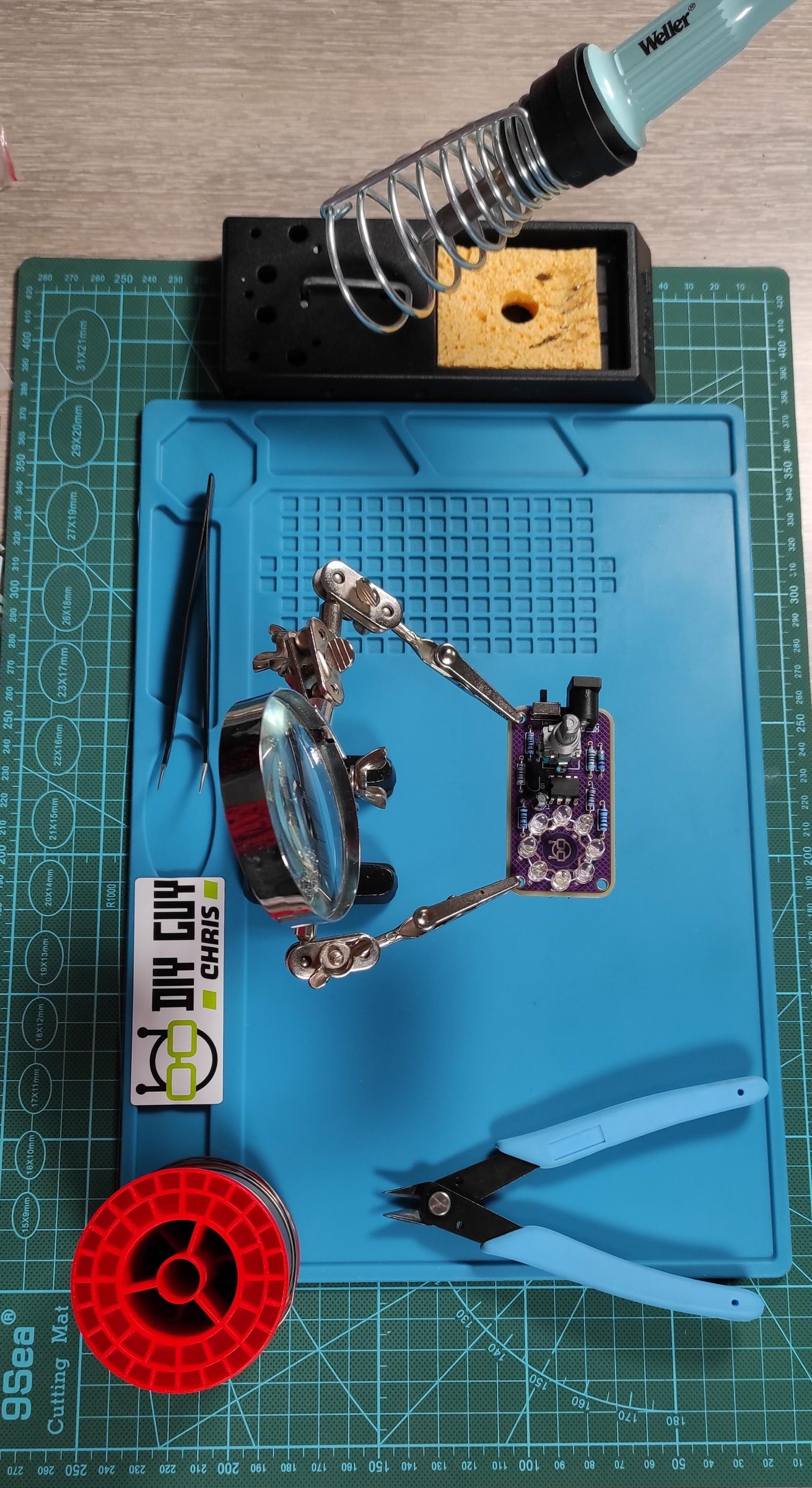 How to Make a 12V LED Breathing Light : 4 Steps (with Pictures ...