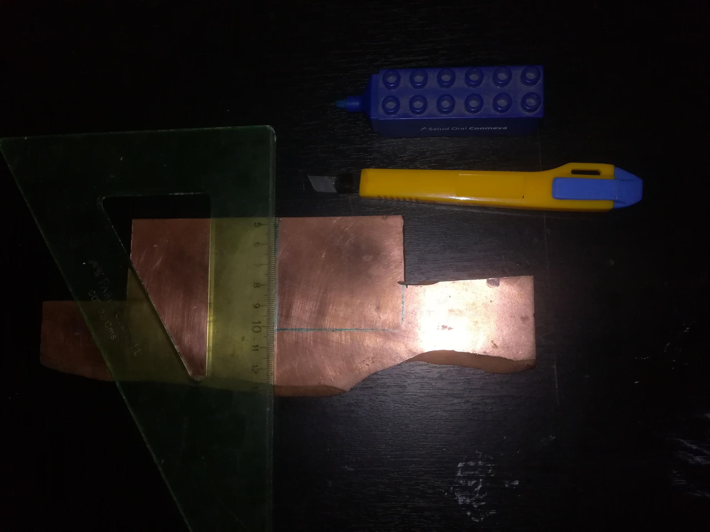 Etch Copper Using a Laser Printer- PCB Making : 5 Steps (with Pictures ...