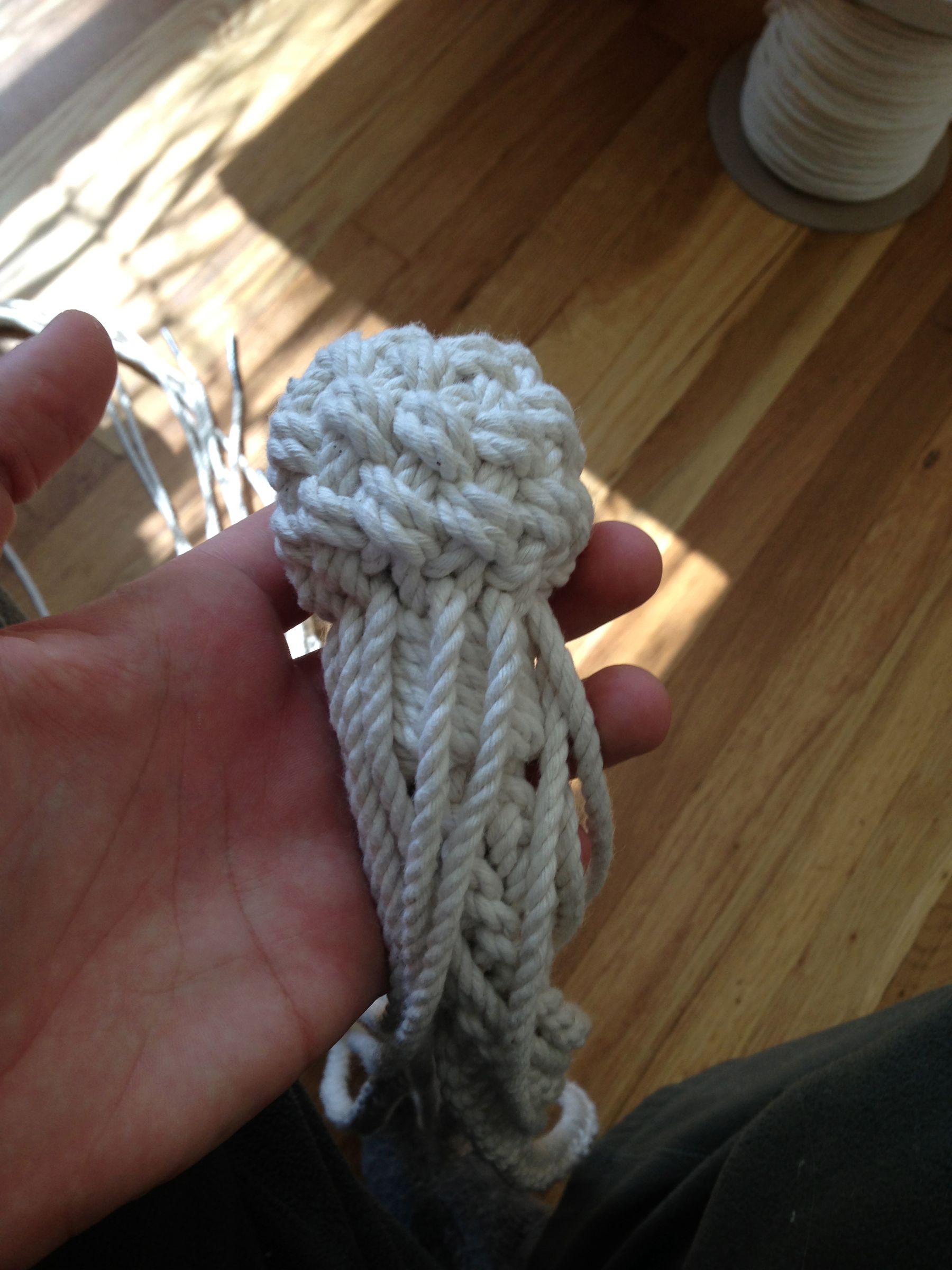 How to Make a Plant Hanger Out of Rope : 10 Steps (with Pictures ...