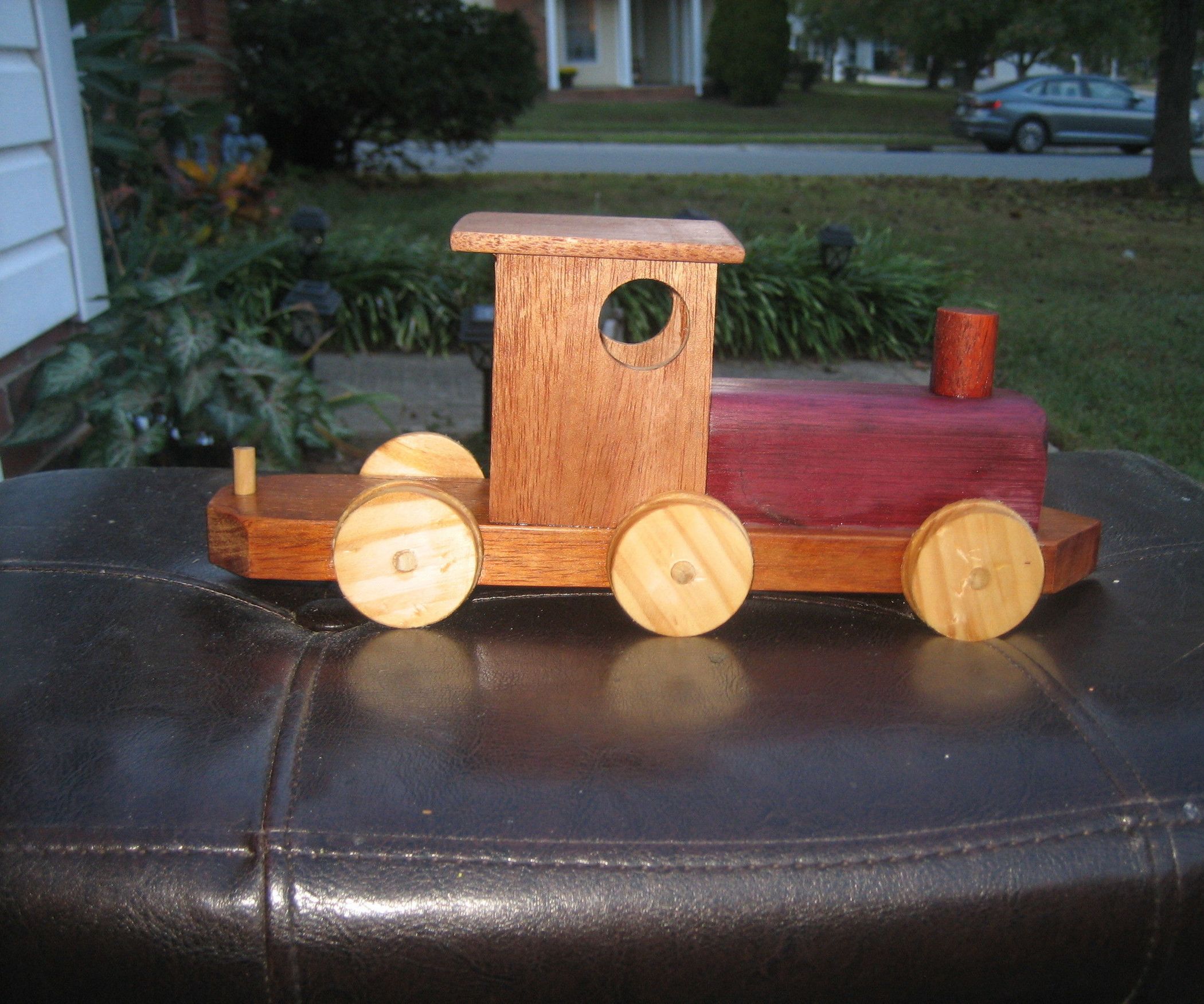 TOY LOCOMOTIVE : 7 Steps - Instructables