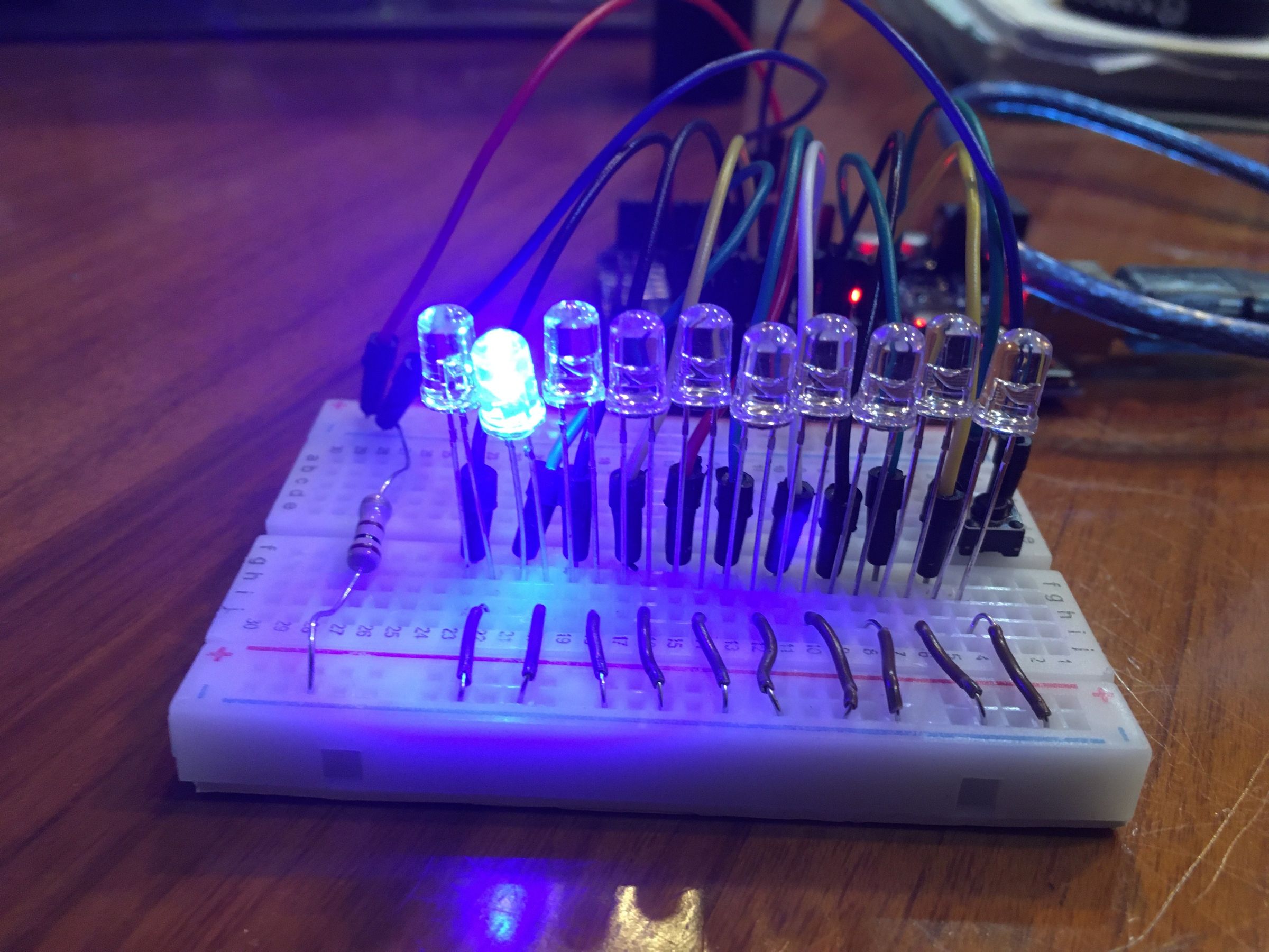 Running LED (UNO) : 3 Steps - Instructables