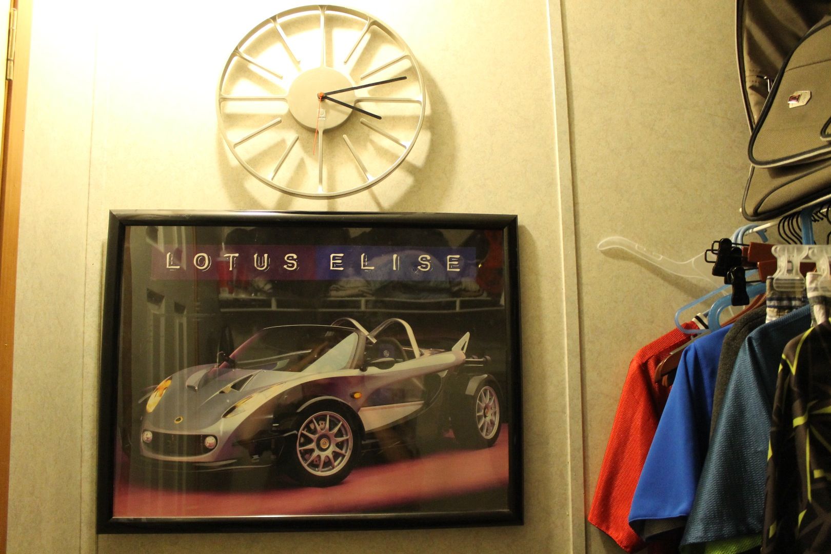 Mini Man-Cave - Instructables