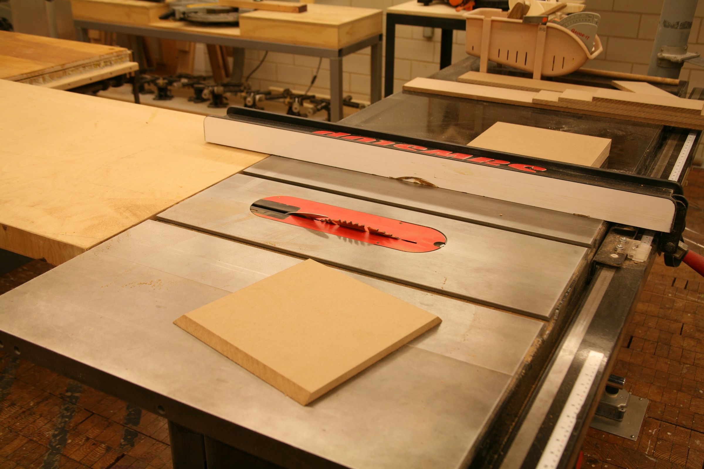 How to Build a Pedestal : 8 Steps (with Pictures) - Instructables