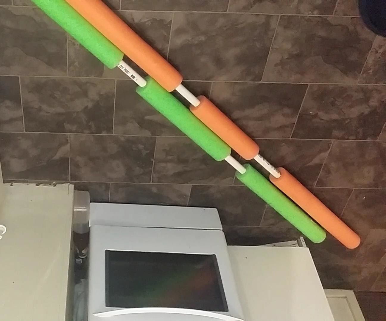 Outdoors Gladiator Combat Stick for Kids / Adults : 5 Steps - Instructables