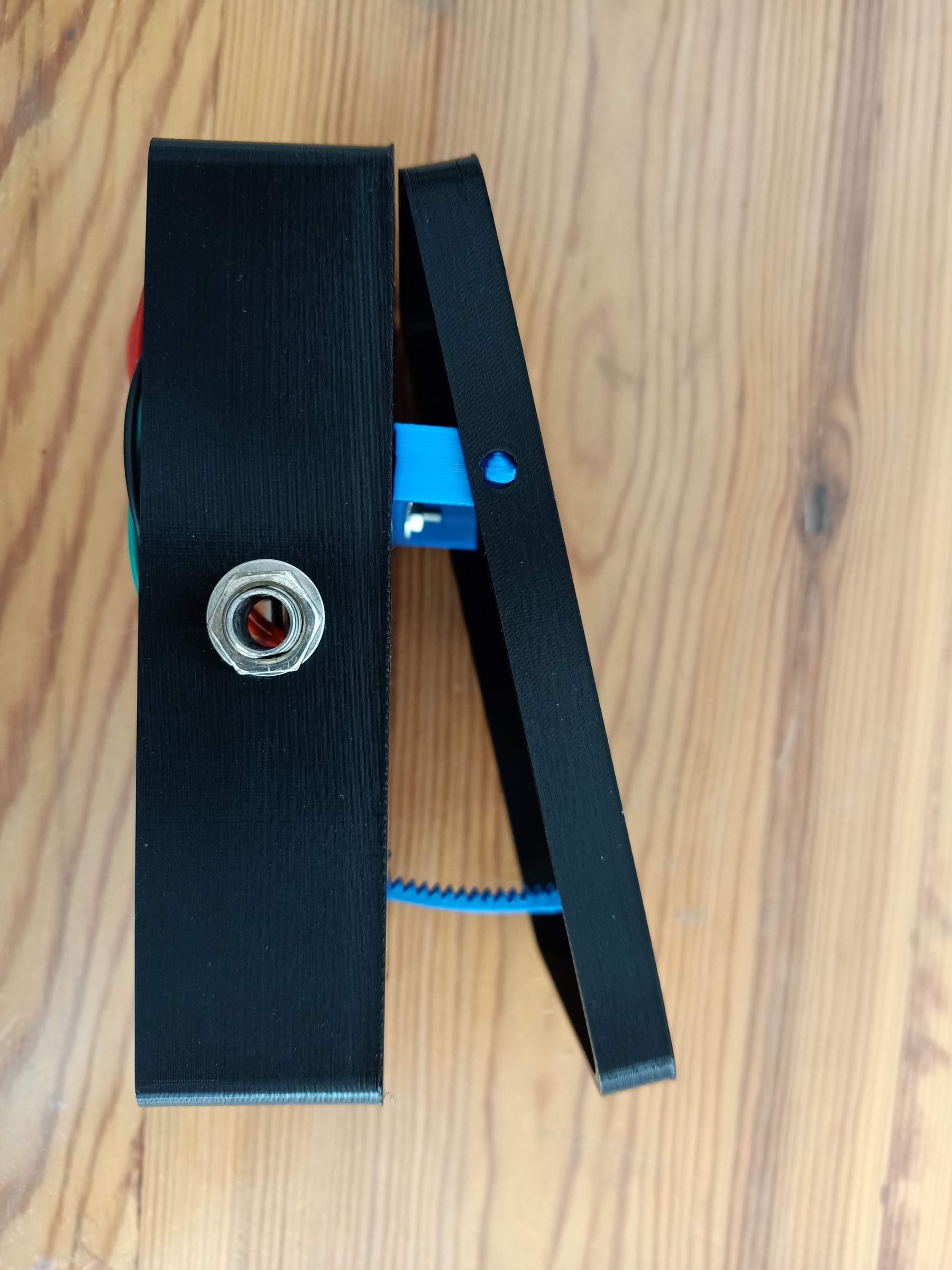 DIY Wah Pedal : 4 Steps (with Pictures) - Instructables