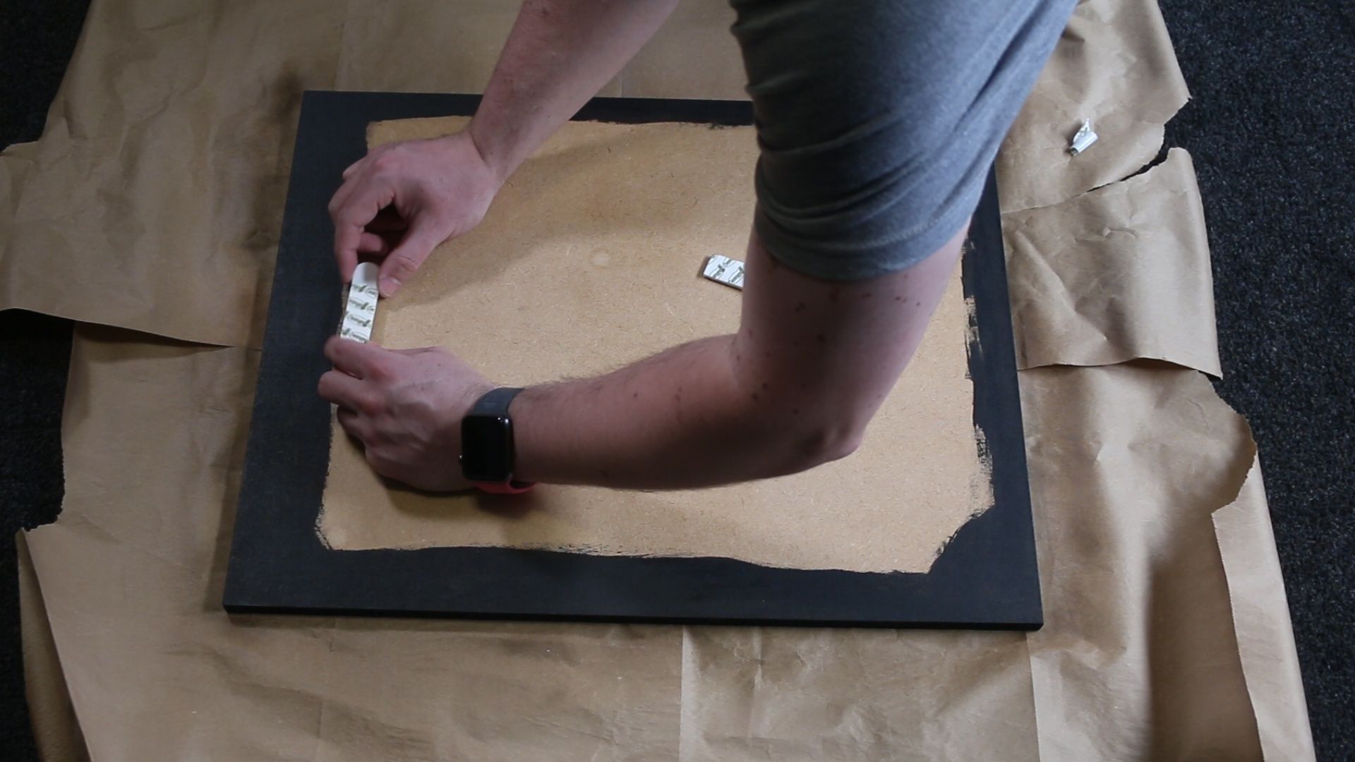 How to Mount Photos Without a Frame : 4 Steps (with Pictures ...