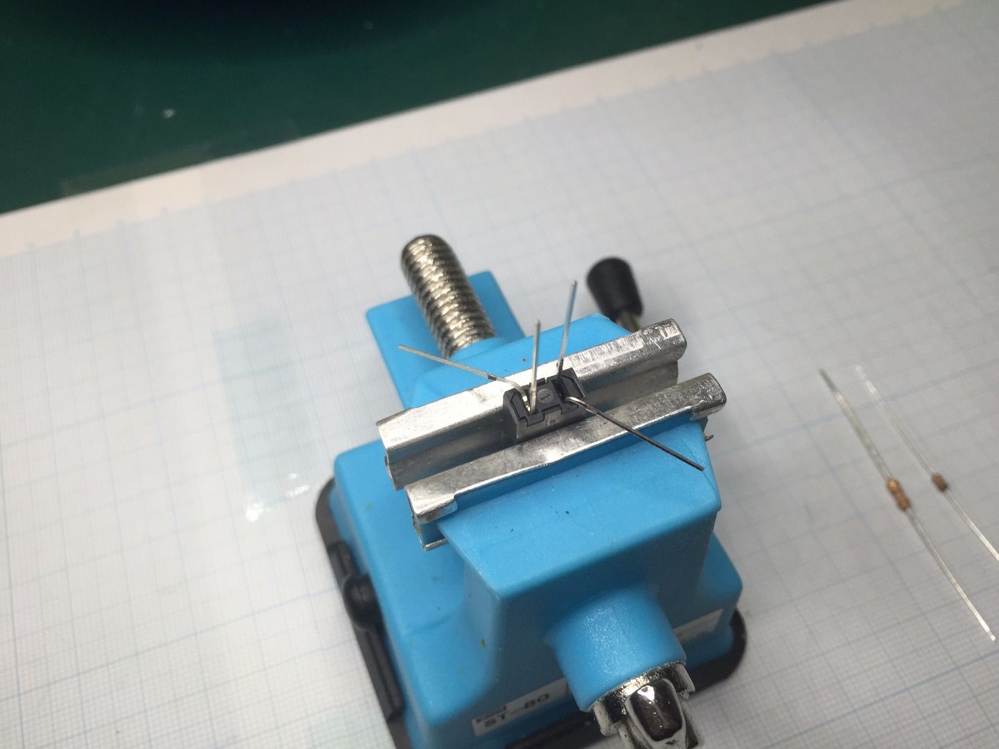 How to Make a Useful Photoreflector for Arduino : 20 Steps (with ...