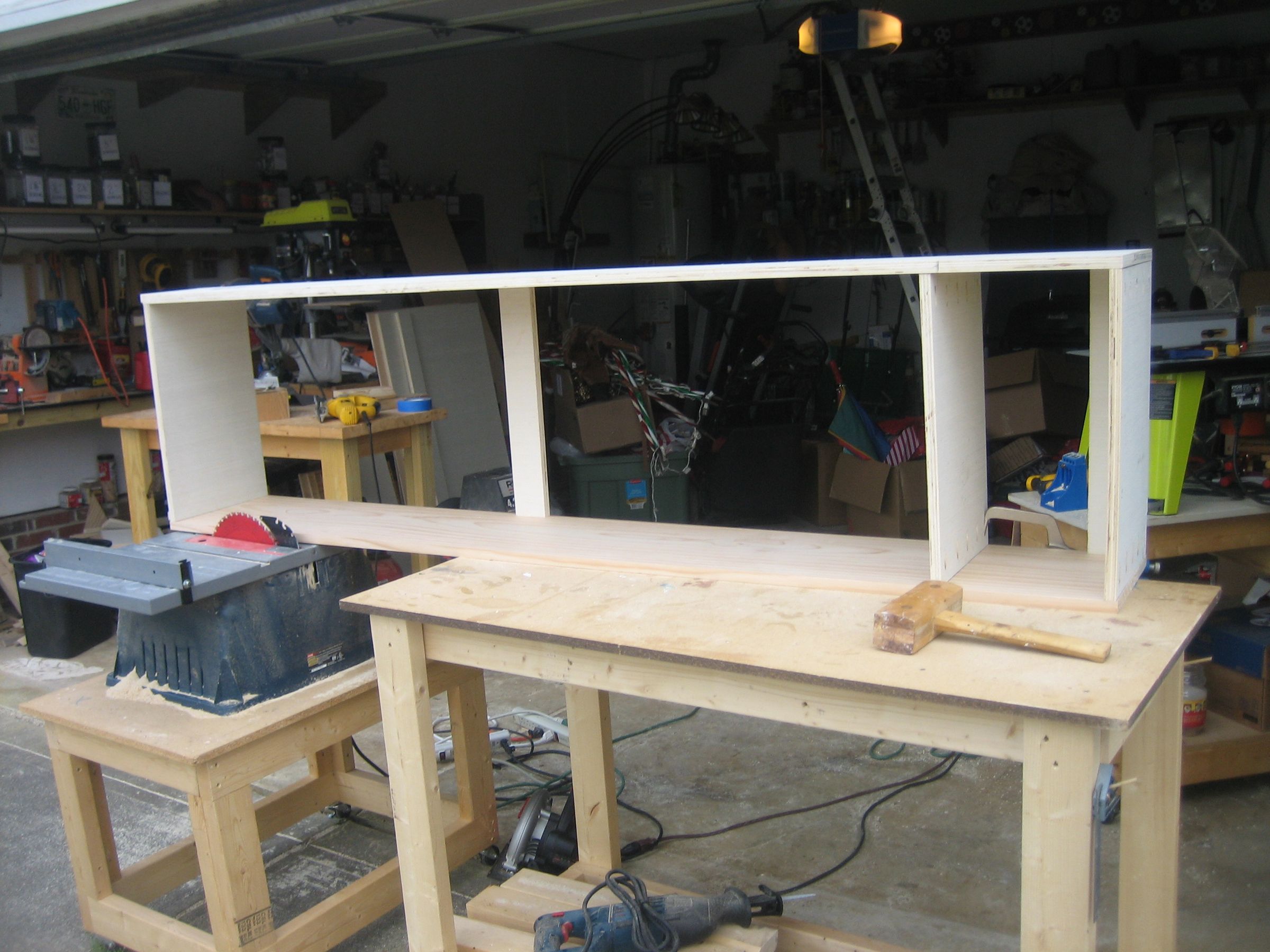 KITCHEN BROOM CABINET : 9 Steps - Instructables