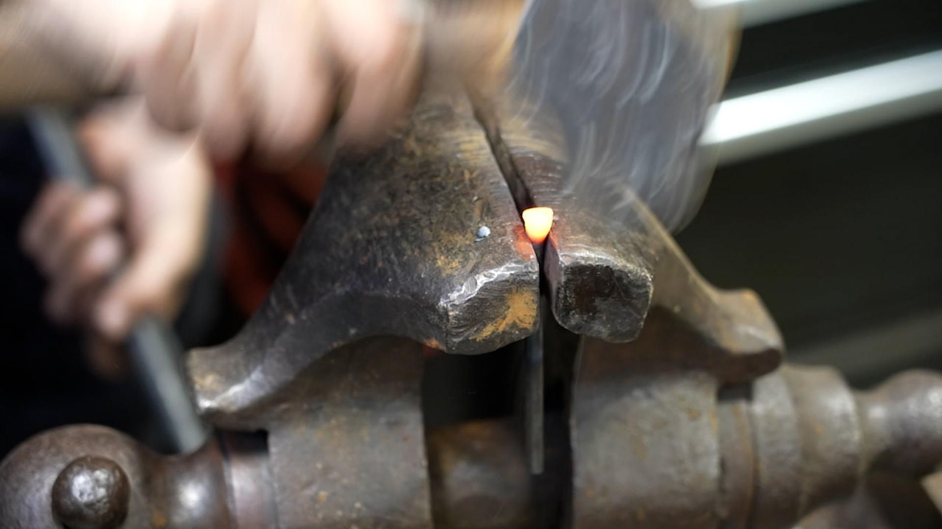Making a C-Clamp From a Railroad Spike : 13 Steps (with Pictures ...