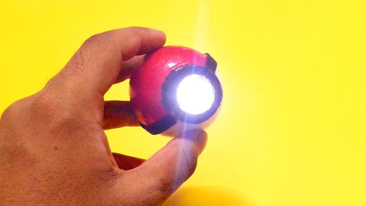 How to Make Pokeball Flashlight : 6 Steps (with Pictures) - Instructables
